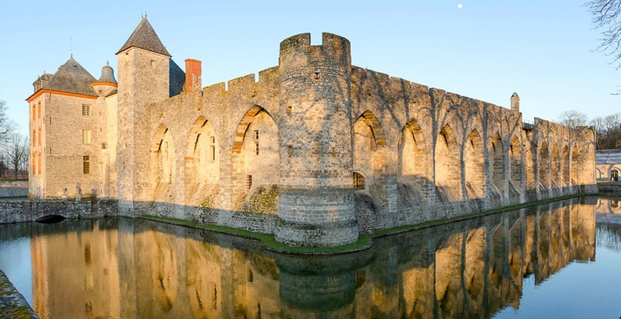 Chateau de Farcheville - Event Space in Bouville, France | The Vendry