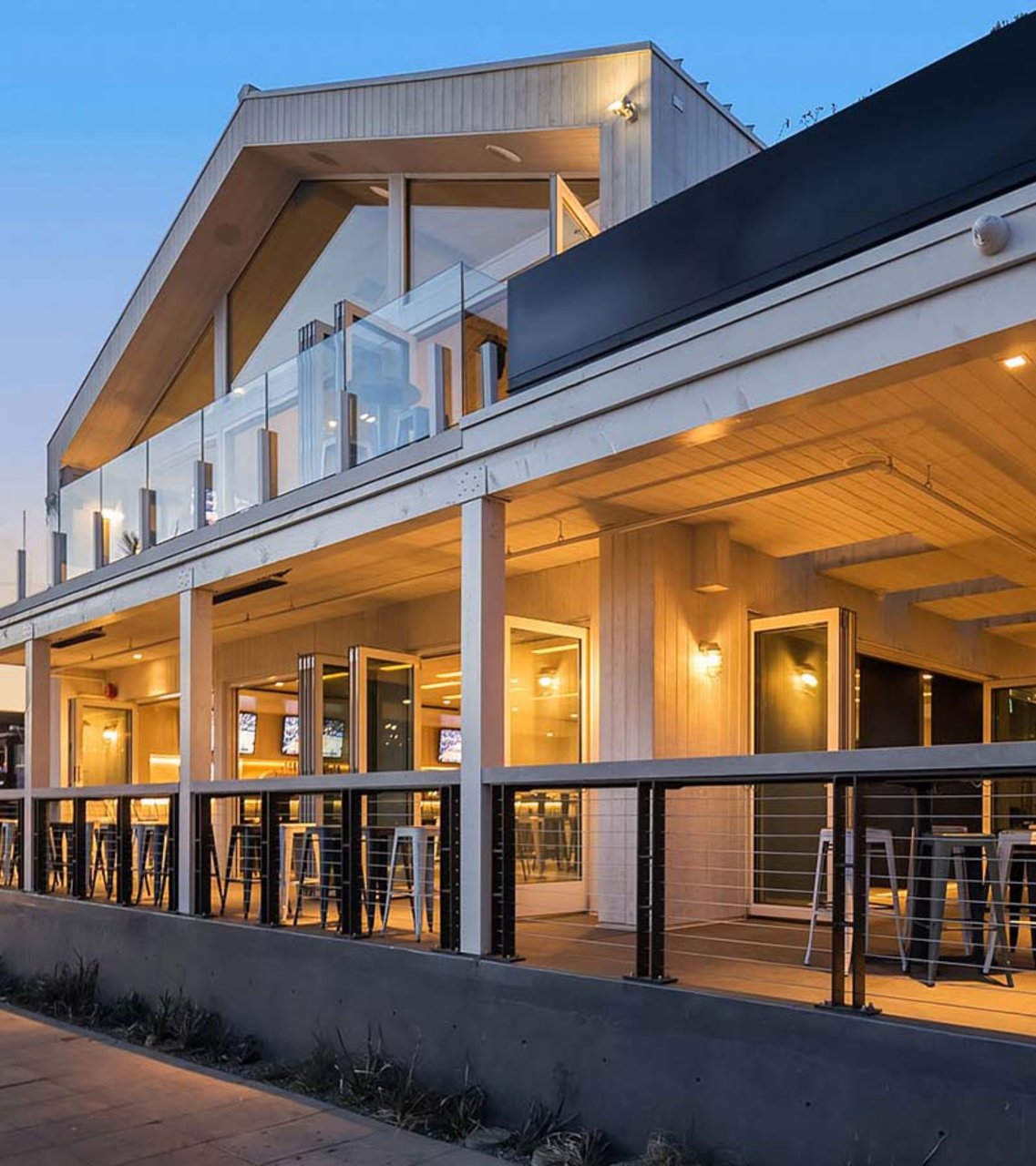 Mavericks Beach Club - Bar / Club in San Diego, CA