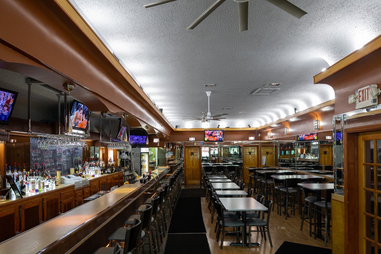 Fusion Flare Kitchen & Cocktails - American Restaurant in Detroit, MI ...