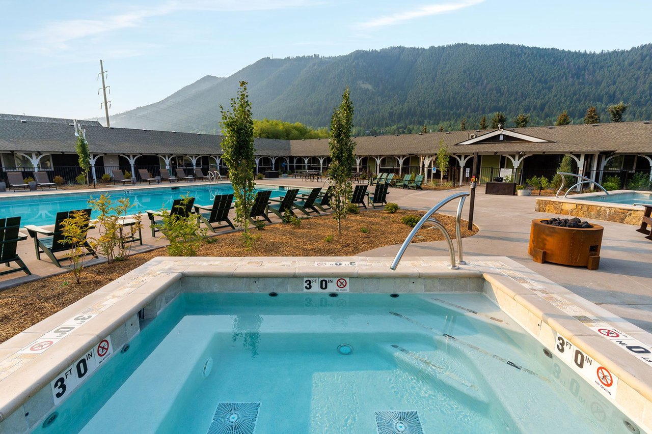 The Virginian Lodge - Hotel in Jackson, WY | The Vendry