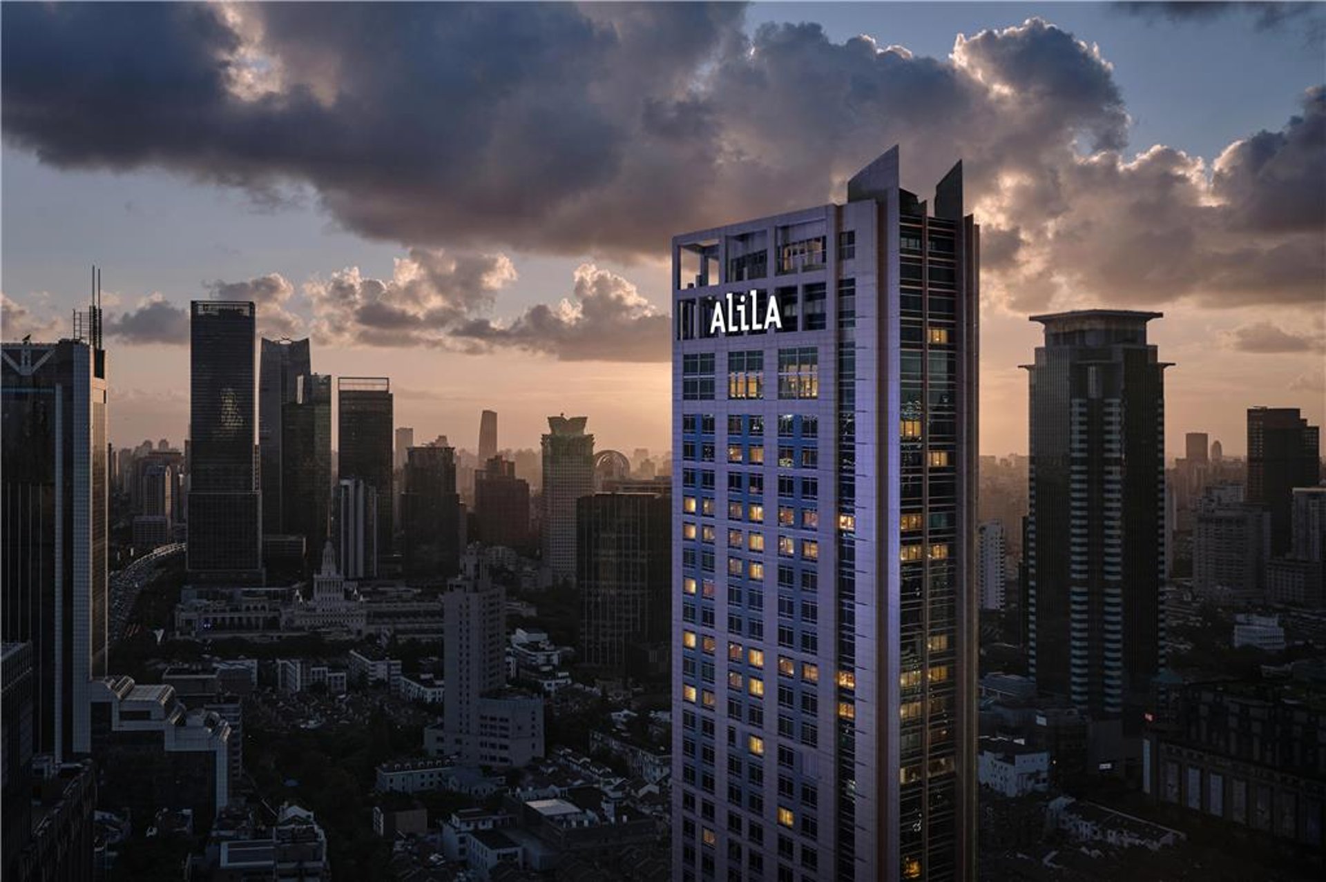 ALILA SHANGHAI - Hotel in Jing An Qu, China | The Vendry