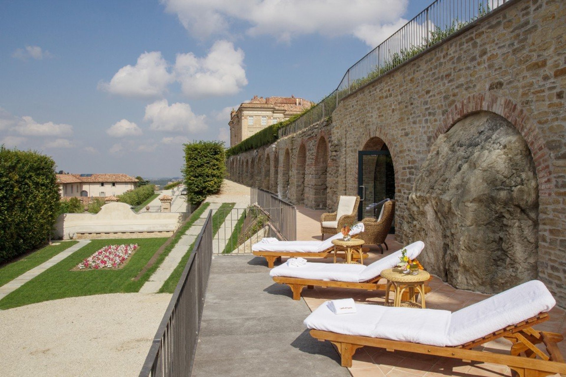 Castello di Guarene - Hotel in Guarene, Italy | The Vendry