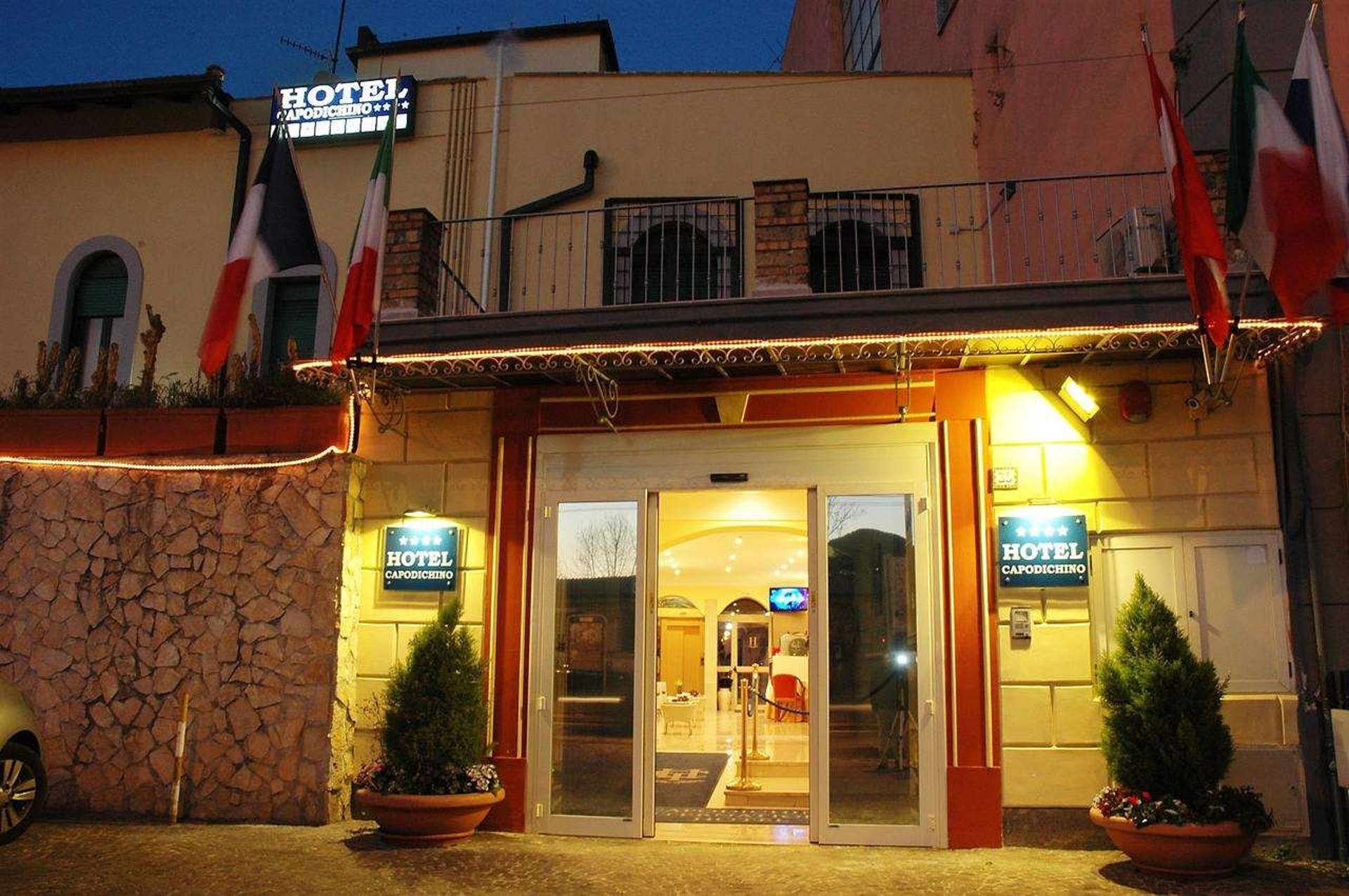 HOTEL INTERNATIONAL CAPODICHINO - Hotel in Napoli, Italy | The Vendry