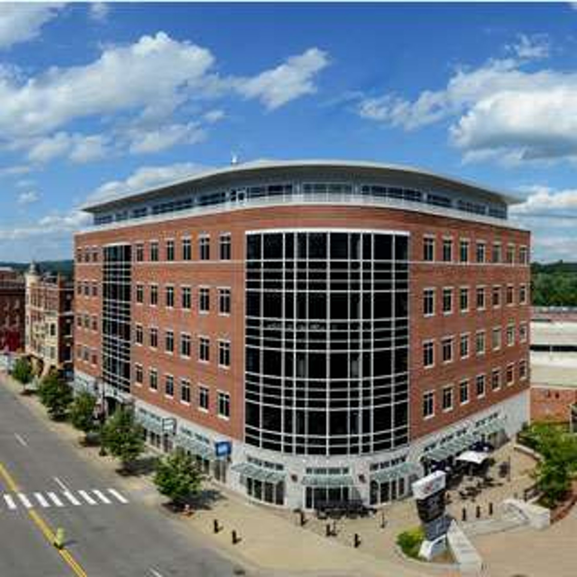 THE HOTEL CONCORD - Hotel in Concord, NH | The Vendry