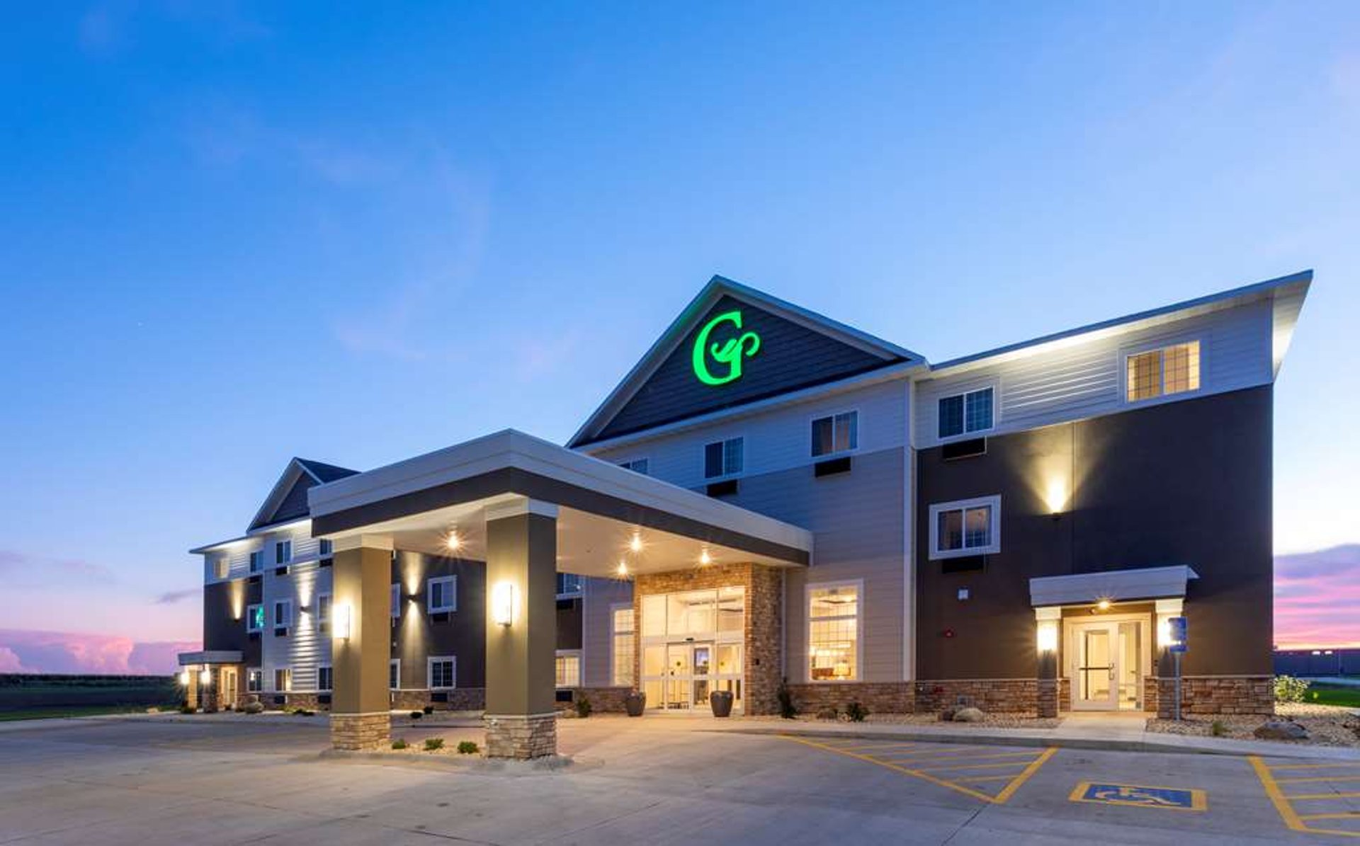 GRANDSTAY ROCK VALLEY - Hotel in Rock Valley, IA | The Vendry