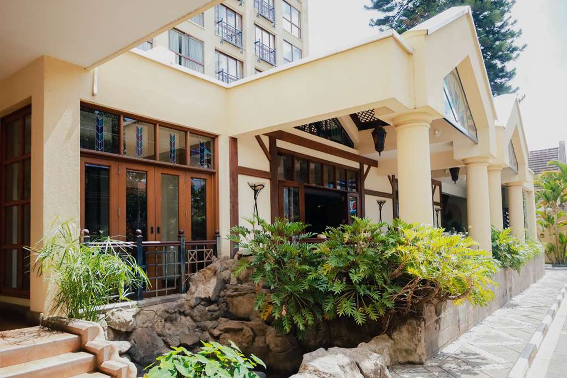 THE HERON BY SAROVAR PORTICO INDIA - Hotel in Nairobi, Kenya | The Vendry
