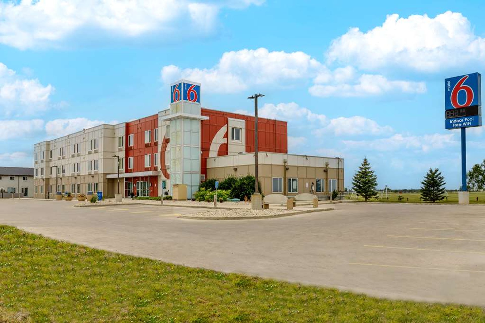MOTEL 6 HEADINGLEY-WINNIPEG WEST - Hotel in Headingley, Canada | The Vendry
