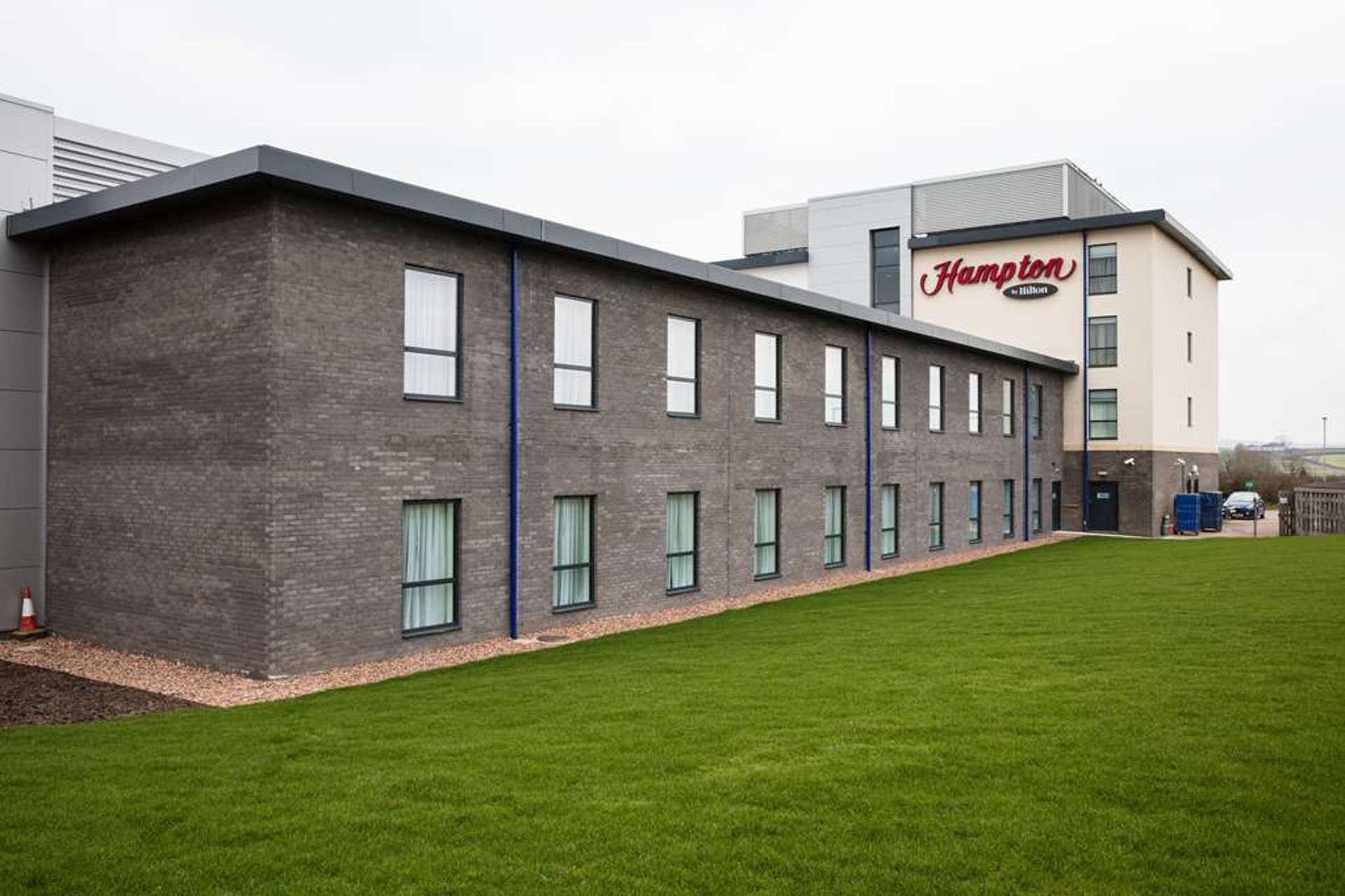 HAMPTON EXETER AIRPORT - Hotel in Devon, United Kingdom | The Vendry