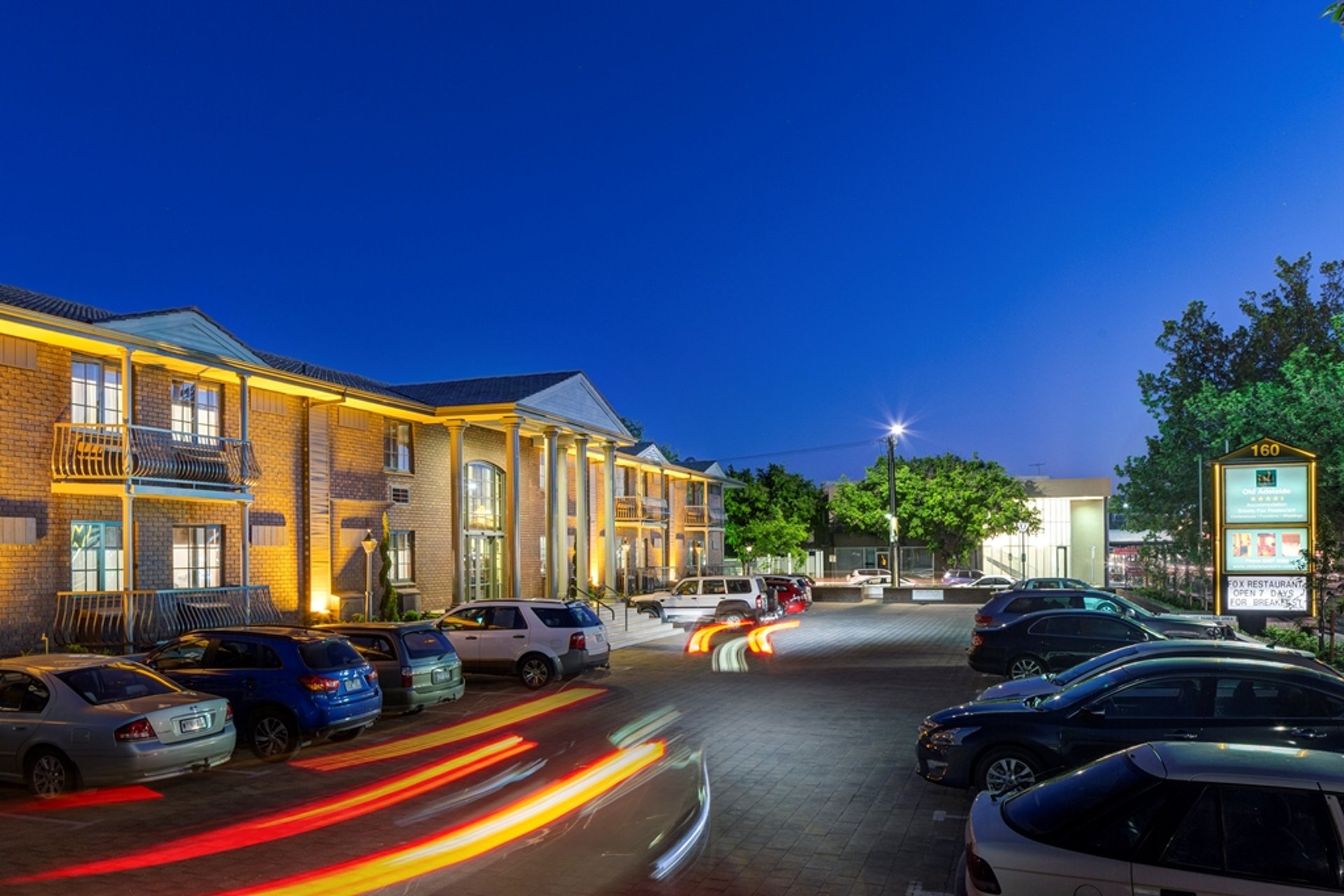 ADELAIDE INN - Hotel in North Adelaide, Australia | The Vendry