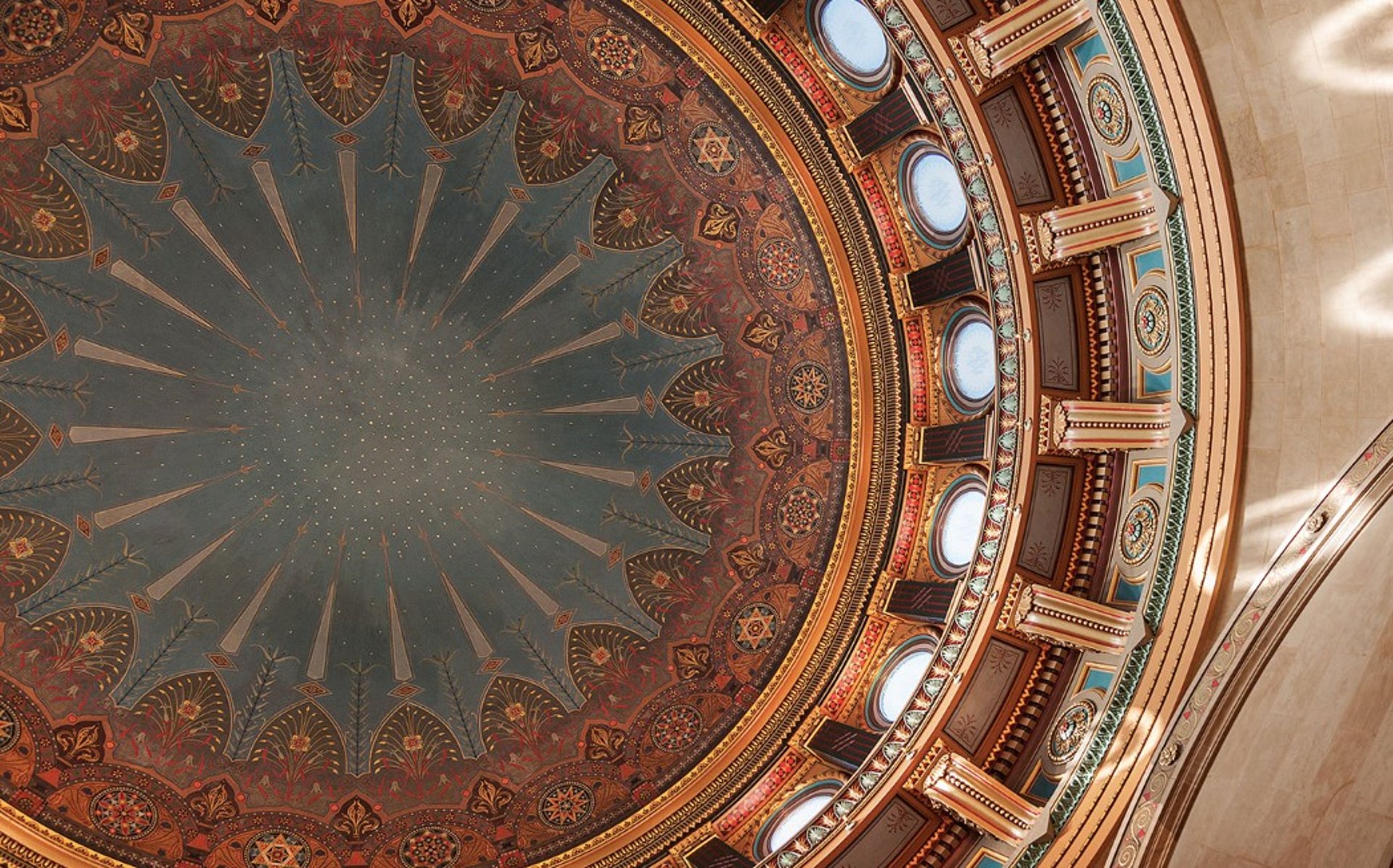 Main Rotunda at Weylin - Historic Building in in Brooklyn, NY | The Vendry