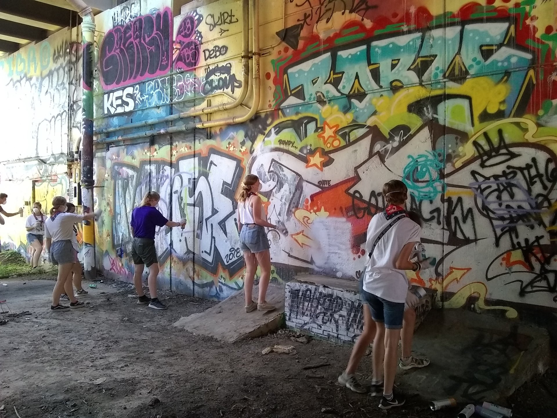 Graffiti Art Team Building by Art 4 Events - Arts & Crafts Classes ...