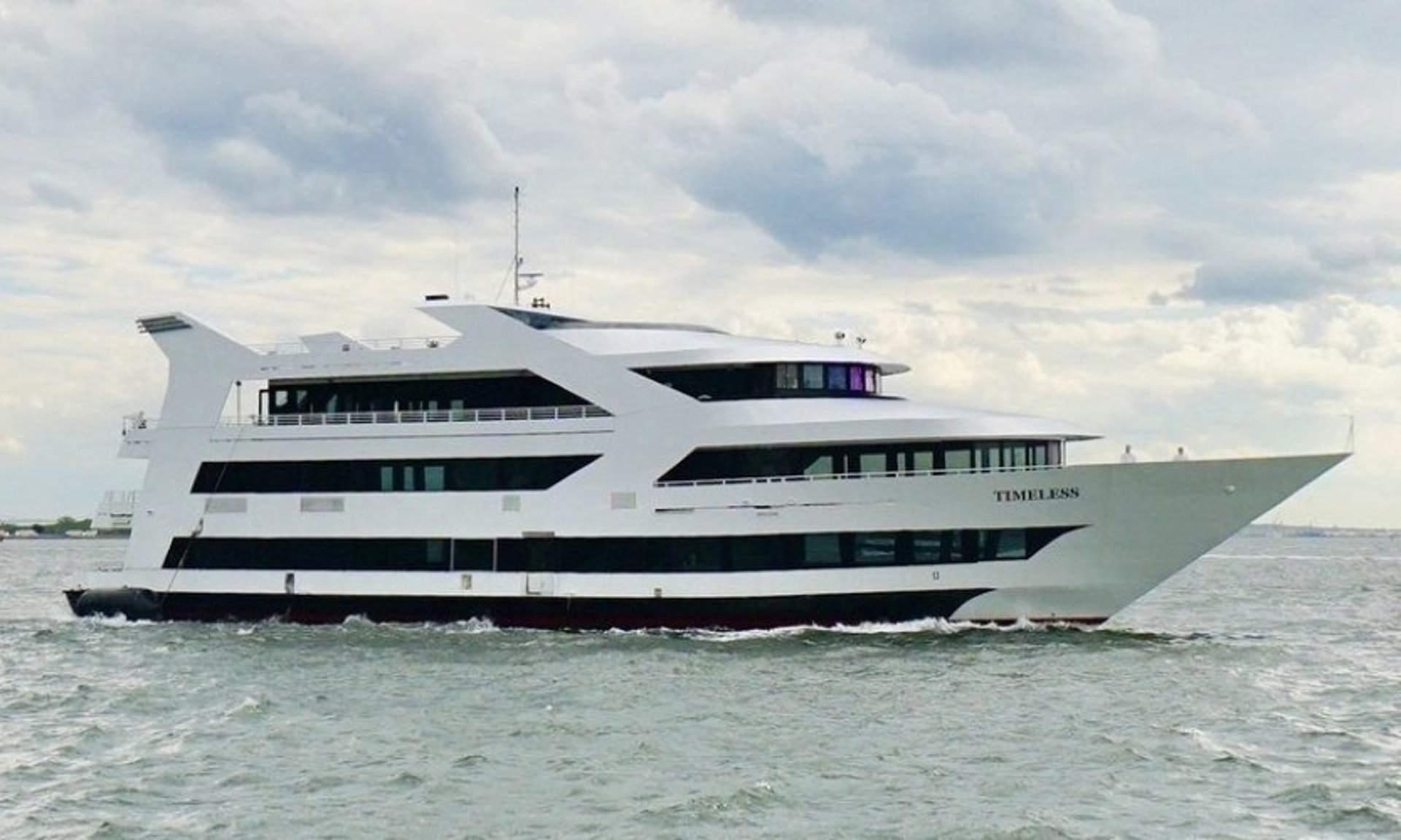 Timeless at Yachts For All Seasons - Boat / Yacht in in New York, NY ...