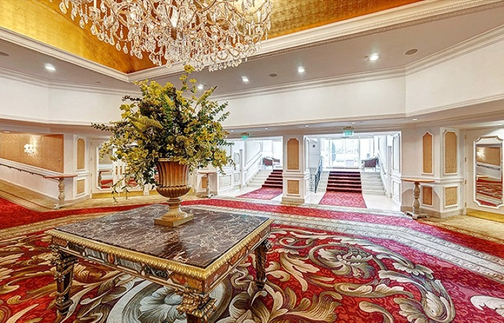 Rotunda at The Garden City Hotel - Hotel in in Garden City, NY | The Vendry