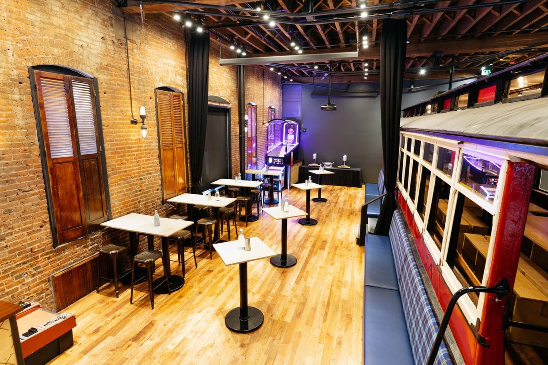 Urban Putt - American Restaurant in Denver, CO | The Vendry