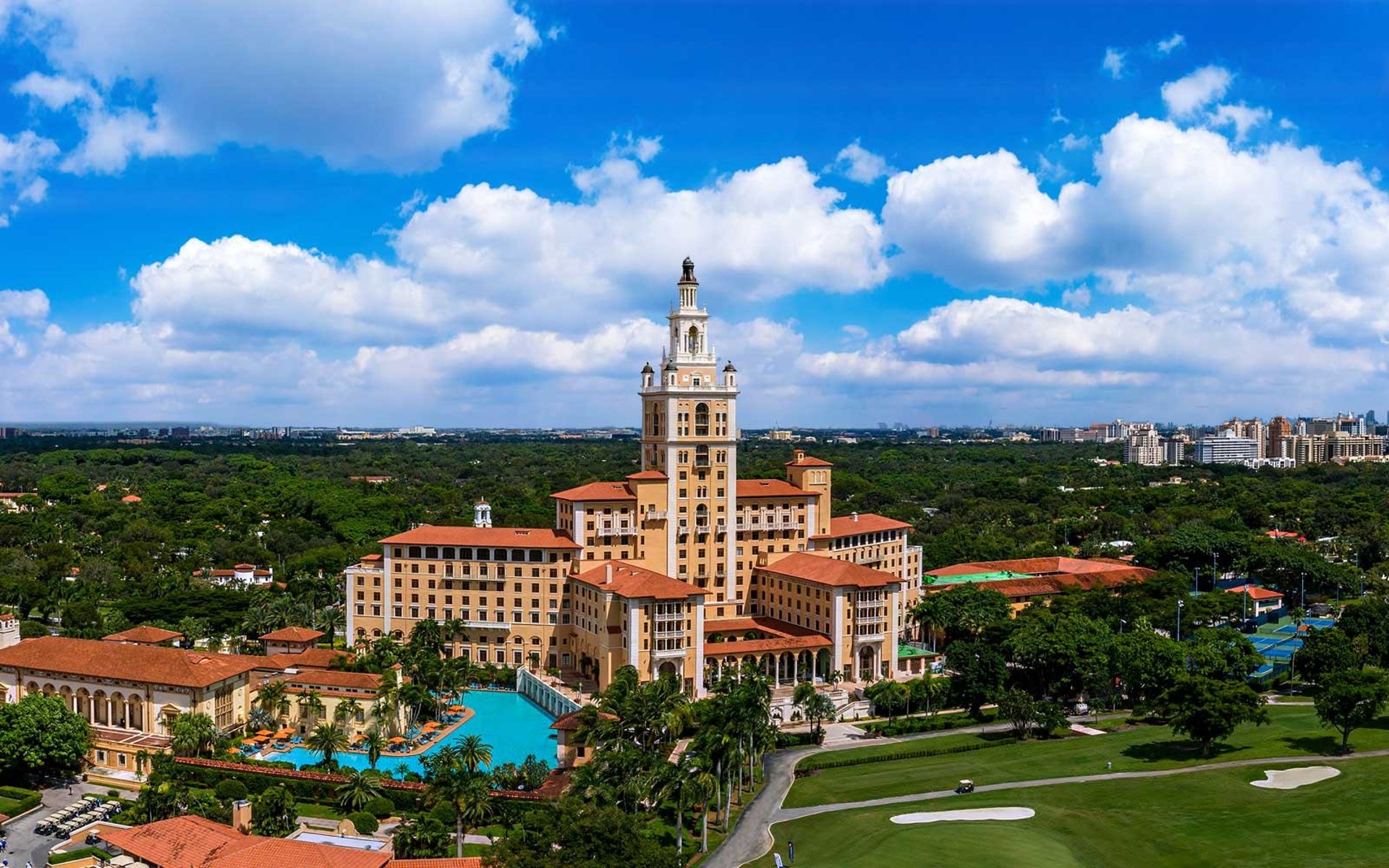 The 20 Best Hotels in Miami by Condé Nast Traveler | The Vendry