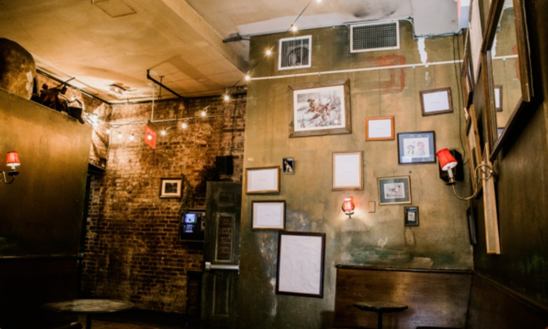 The Parlor at Von Bar - Bar / Club in in New York, NY | The Vendry