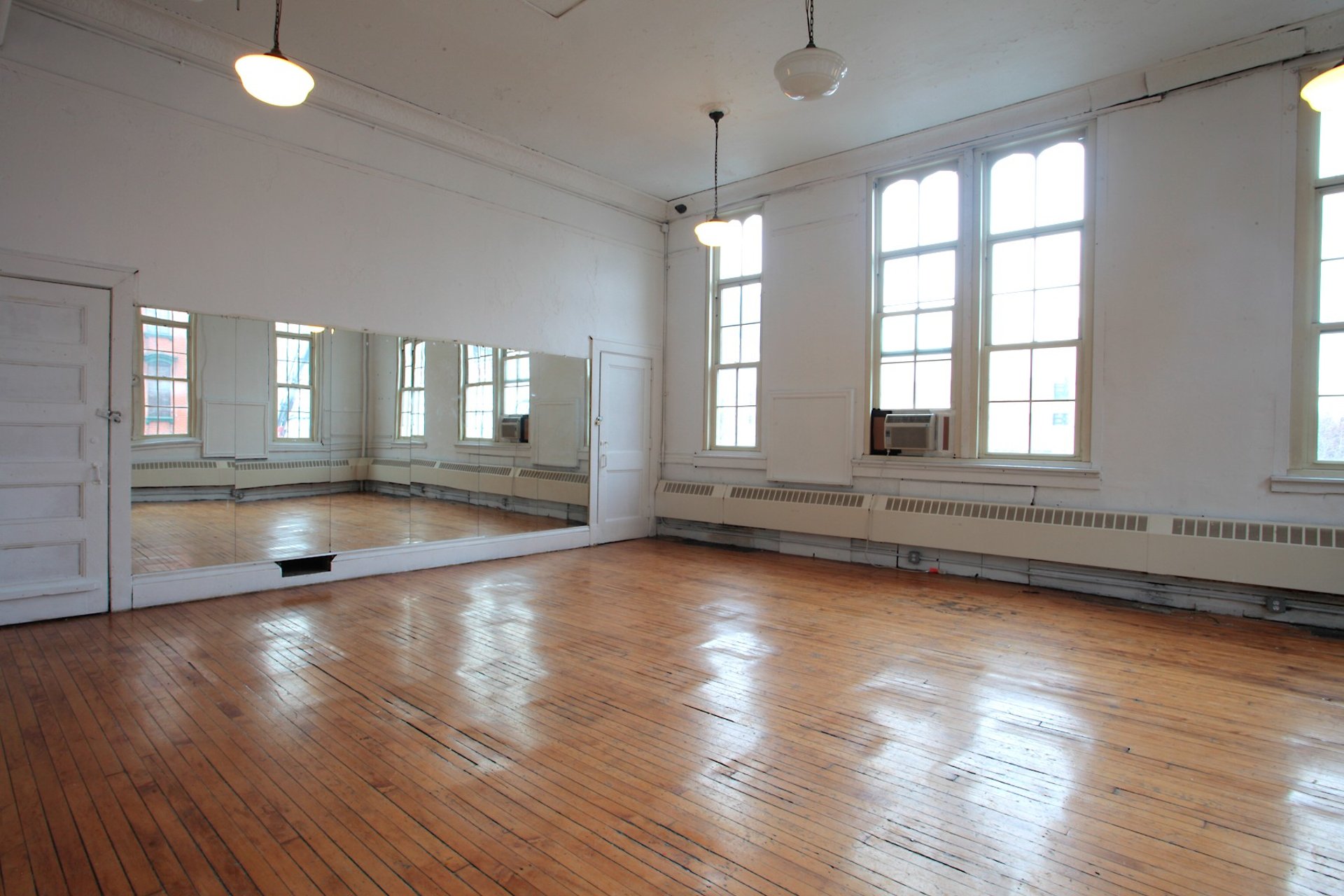 Room 203 at Teatro LATEA - Performance Space in in New York, NY | The ...