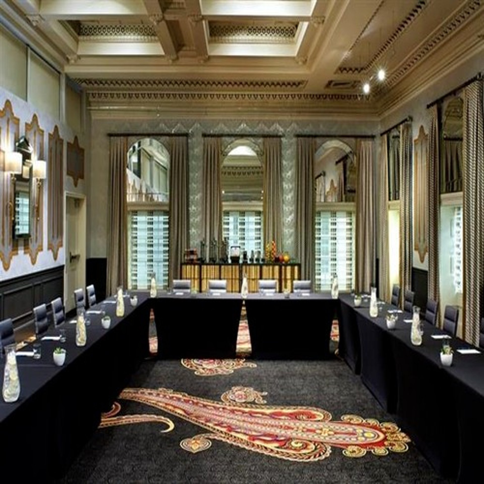 Athens Room at Hyatt Regency Boston - Hotel in in Boston, MA | The Vendry