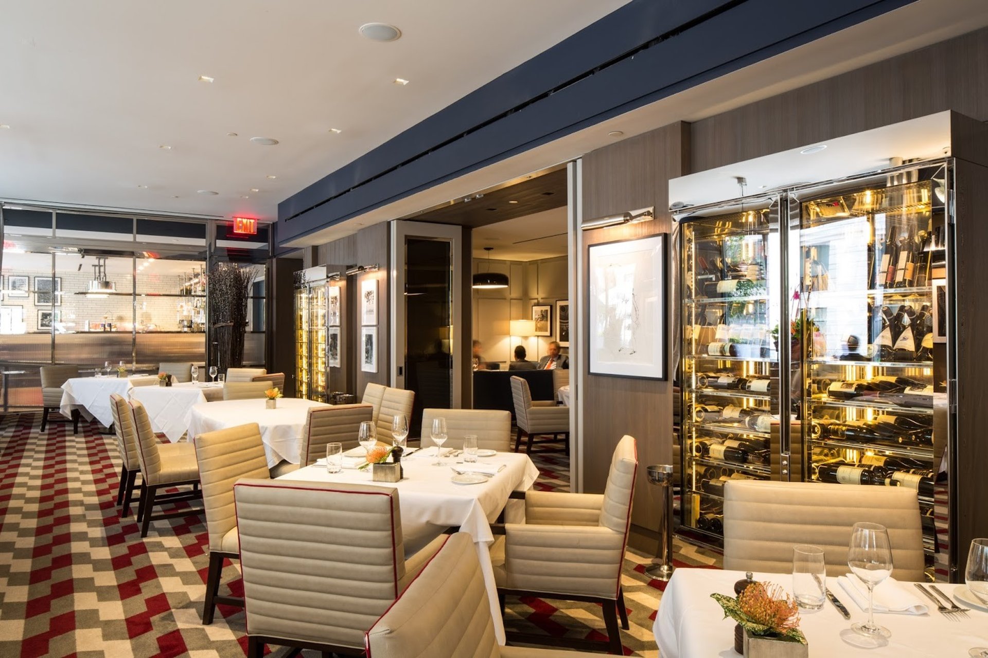 Regency Bar & Grill at The Regency Bar & Grill - Restaurant in in New ...