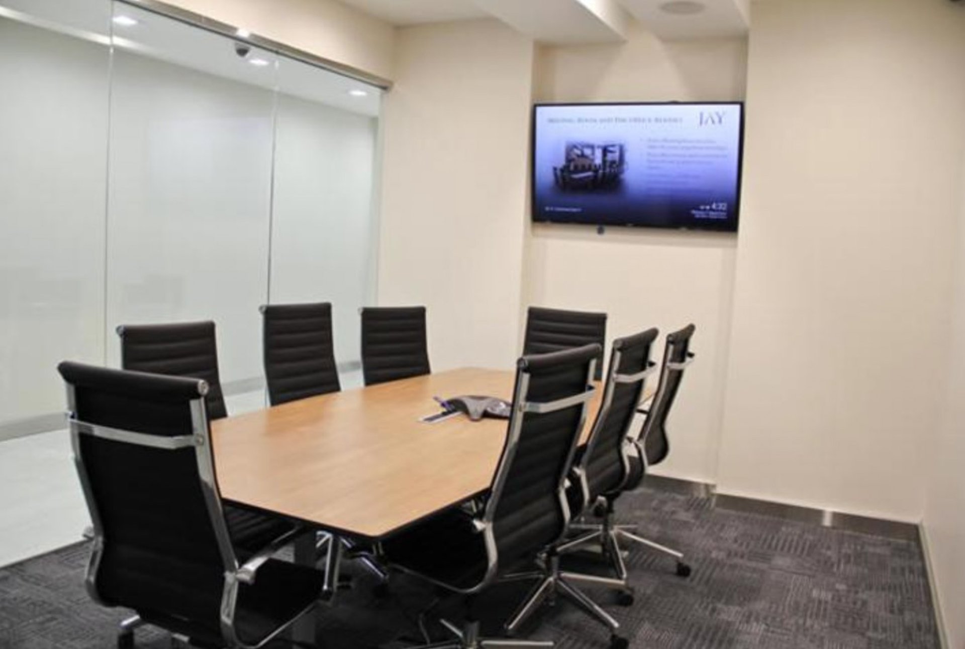 Meeting Room F at Jay Suites - Times Square - Coworking Space in in New ...