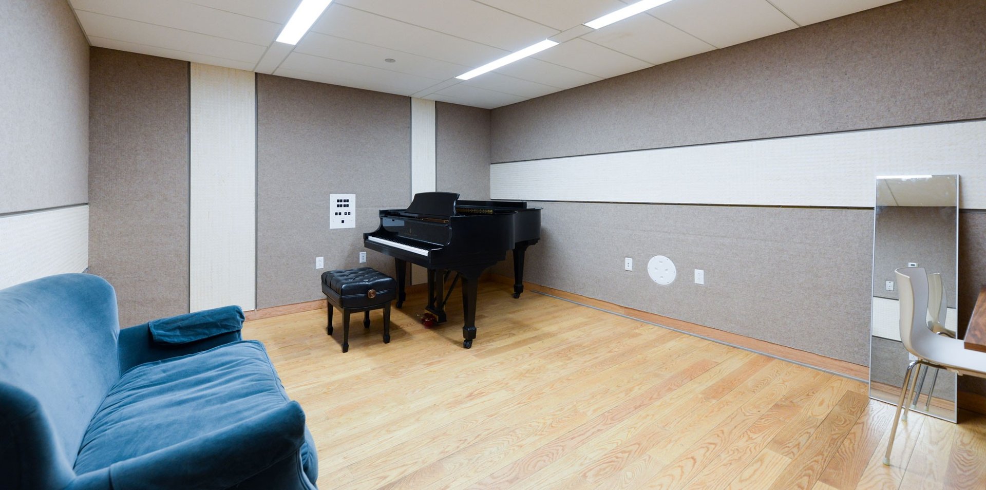 Marianne Lockwood Green Room at The DiMenna Center for Classical Music ...