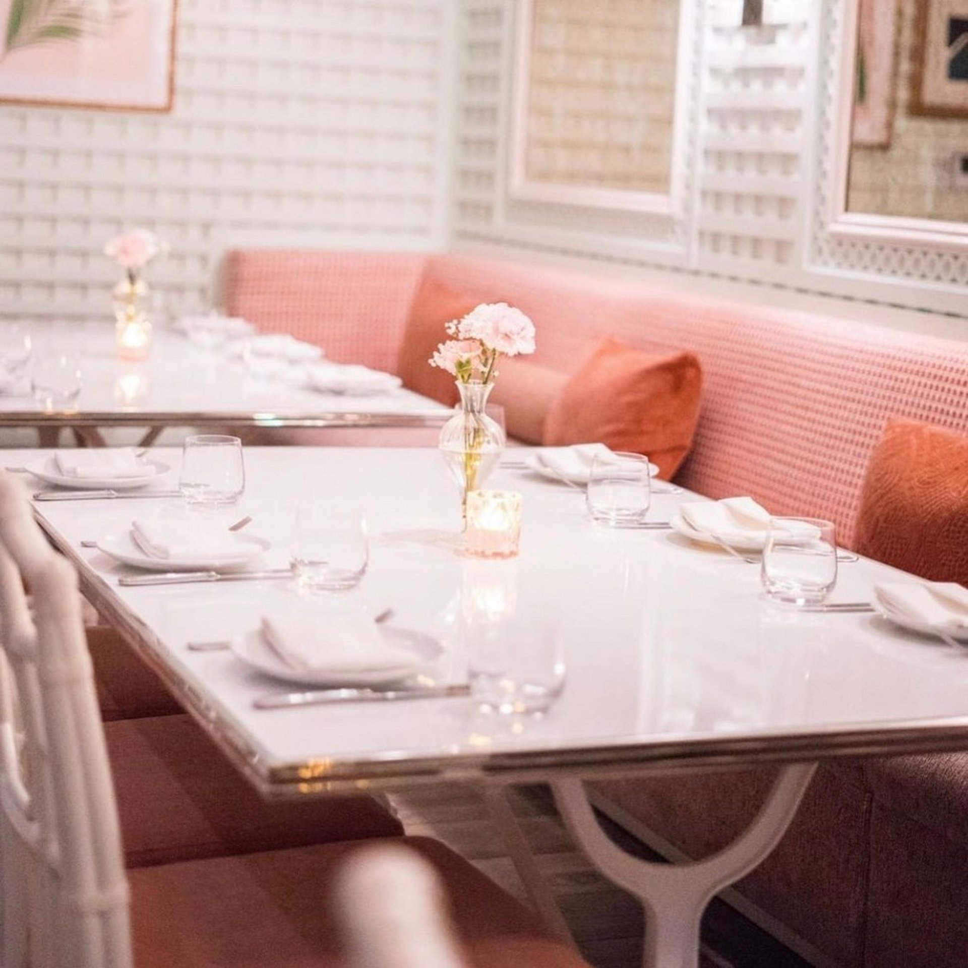 Indoor Dining at Swan - Restaurant in in Miami, FL | The Vendry