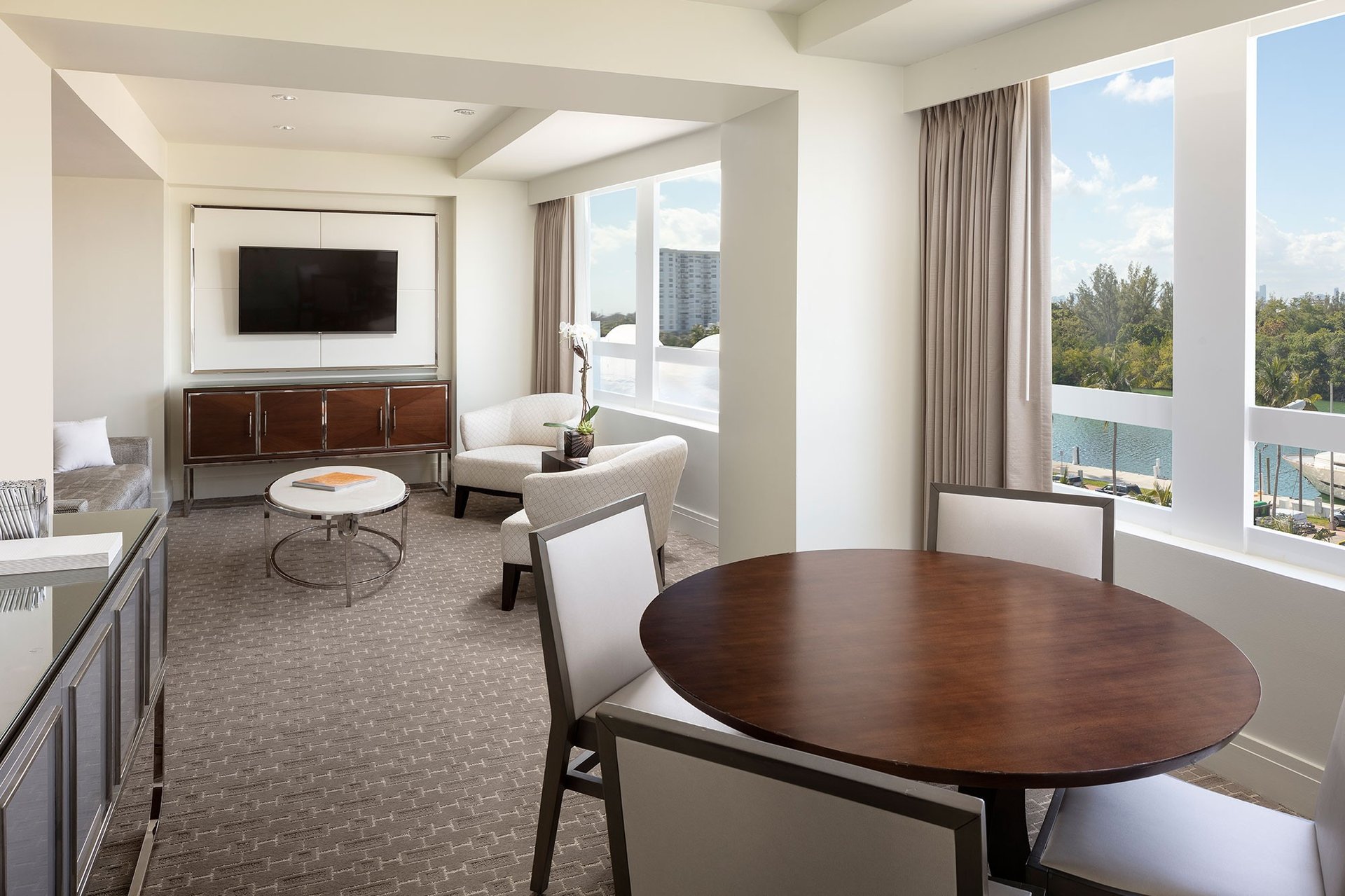 Conference Suite 582A at Fontainebleau Miami Beach - Hotel in in Miami ...