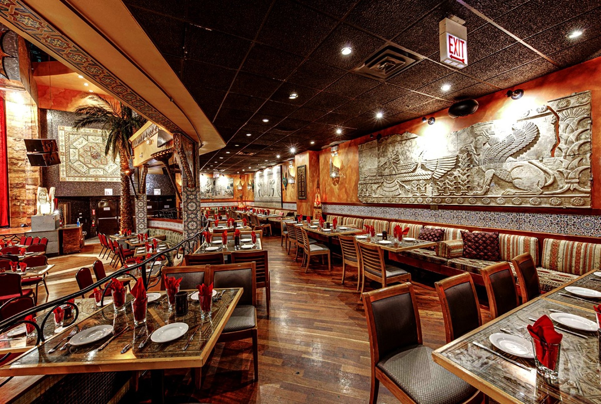 Alhambra Main Hall at Alhambra Palace - Restaurant in in Chicago, IL ...