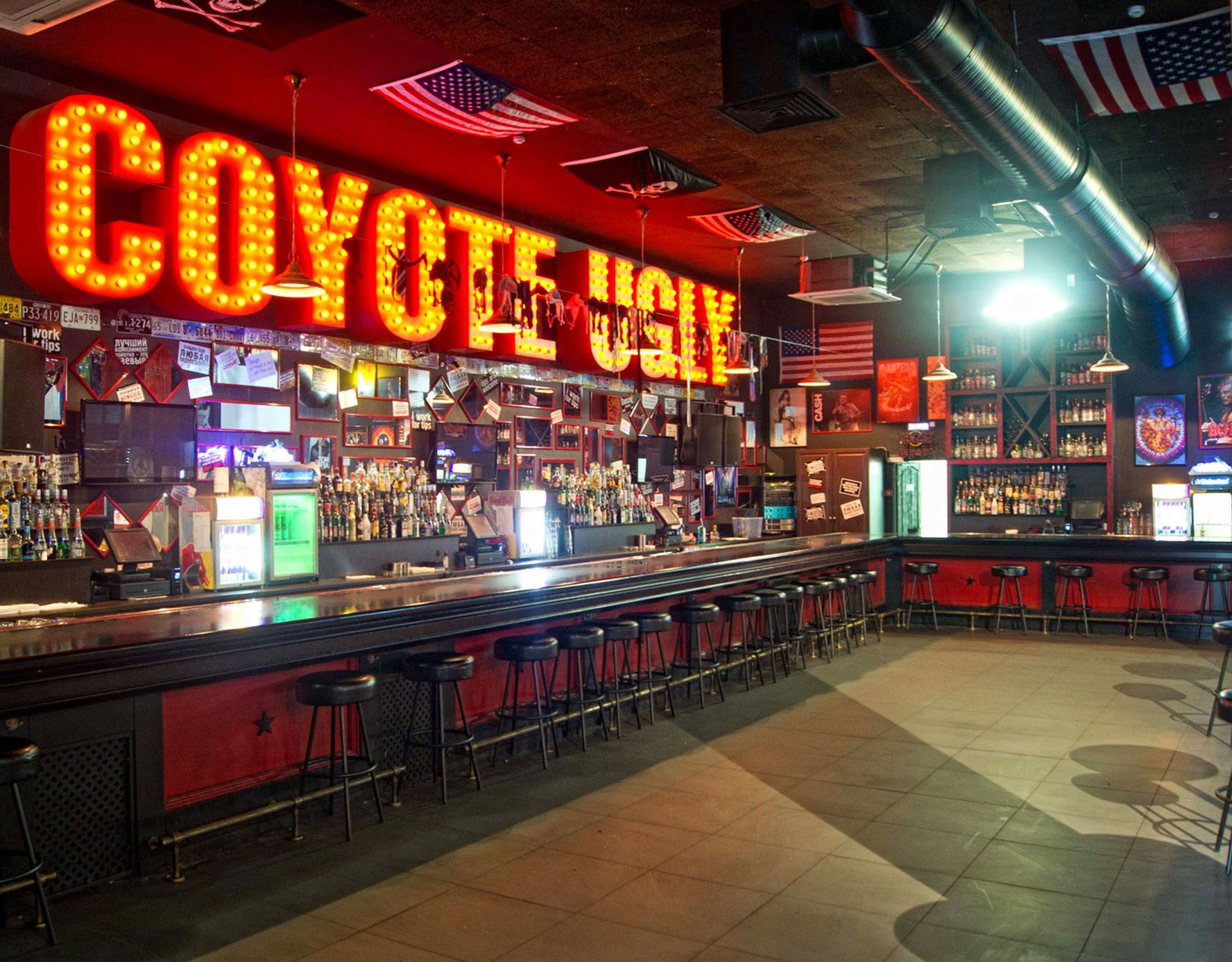 Coyote Ugly - Bar / Club in Las Vegas, NV | The Vendry