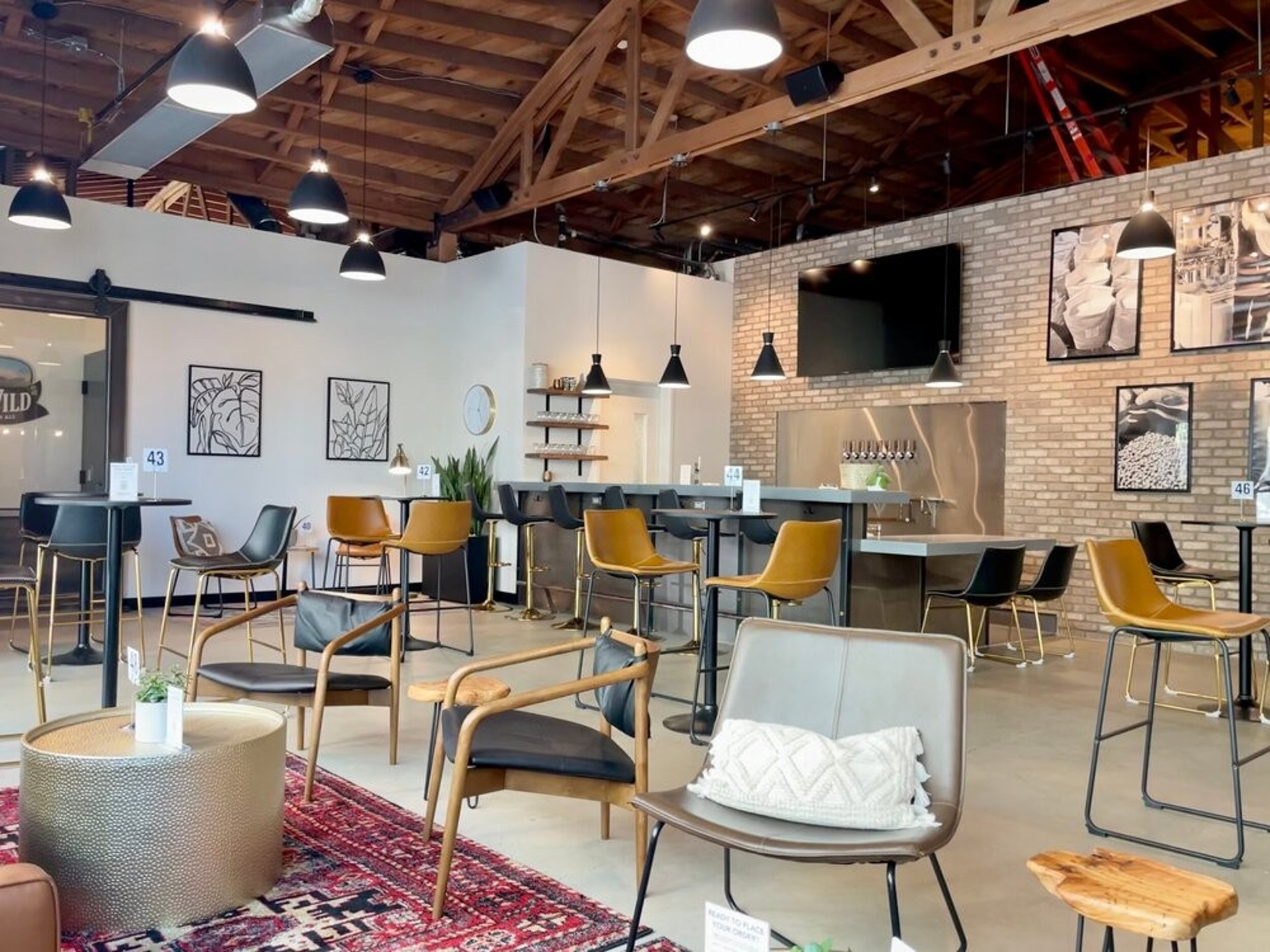 The Lounge at Buck Wild Brewing & Taproom - Brewery / Distillery in in ...