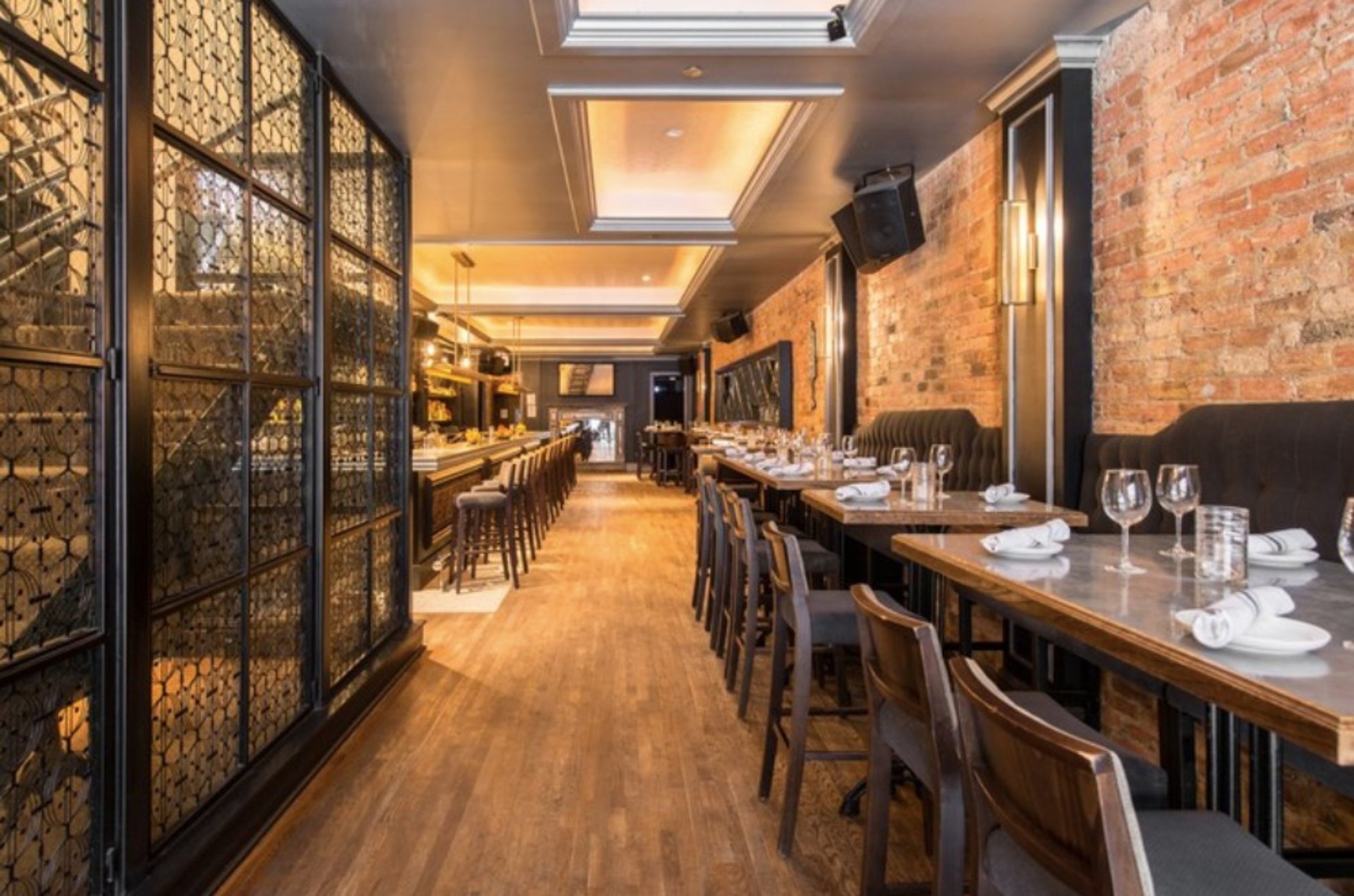 1st Floor Pub at Celeste - Bar / Club in in Chicago, IL | The Vendry