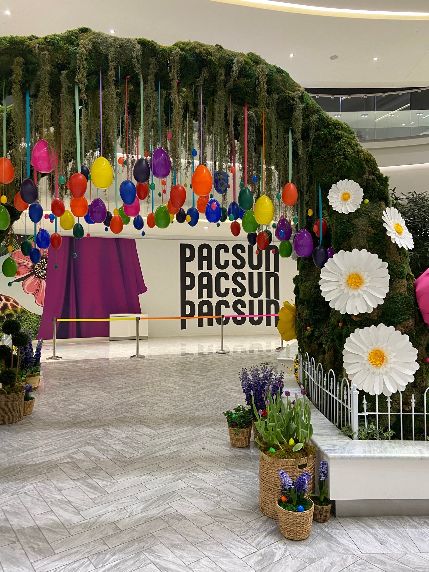 American Dream Mall Easter Installation - Installation / Exhibit in ...