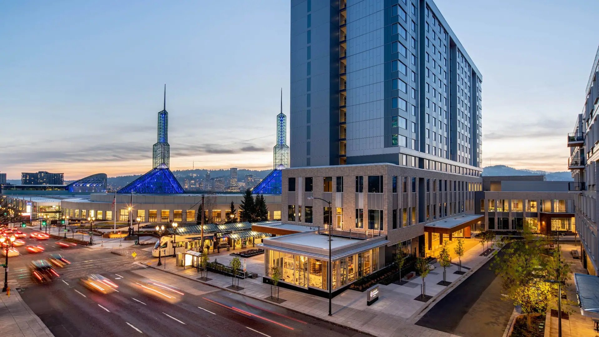 Hyatt Regency Portland at the Oregon Convention Center - Hotel in ...