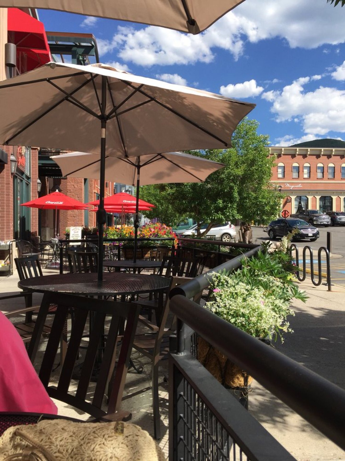 Patio at The Rose - Restaurant in in Edwards, CO | The Vendry