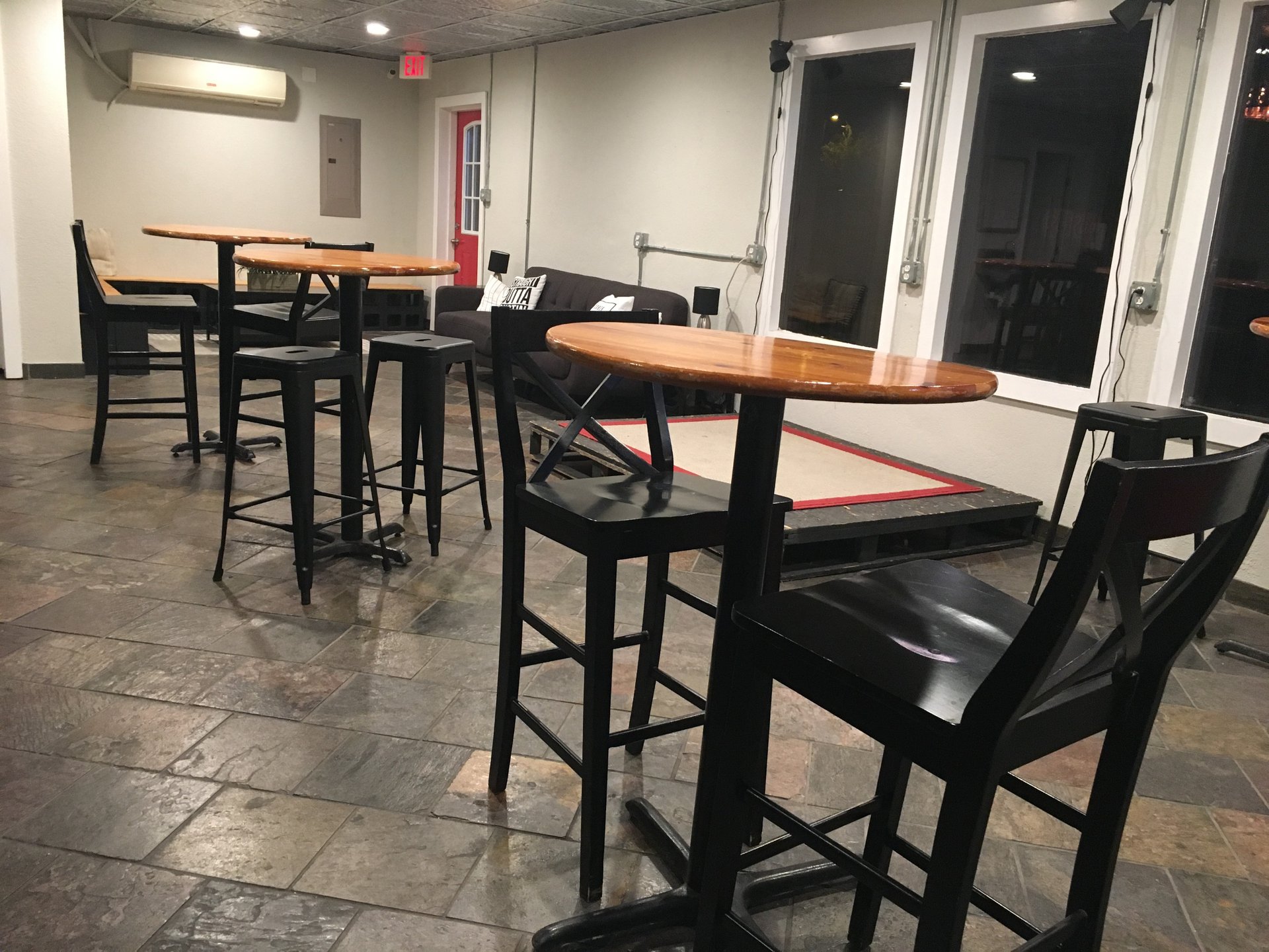 Sans Bar - Bar / Club in Austin, TX | The Vendry