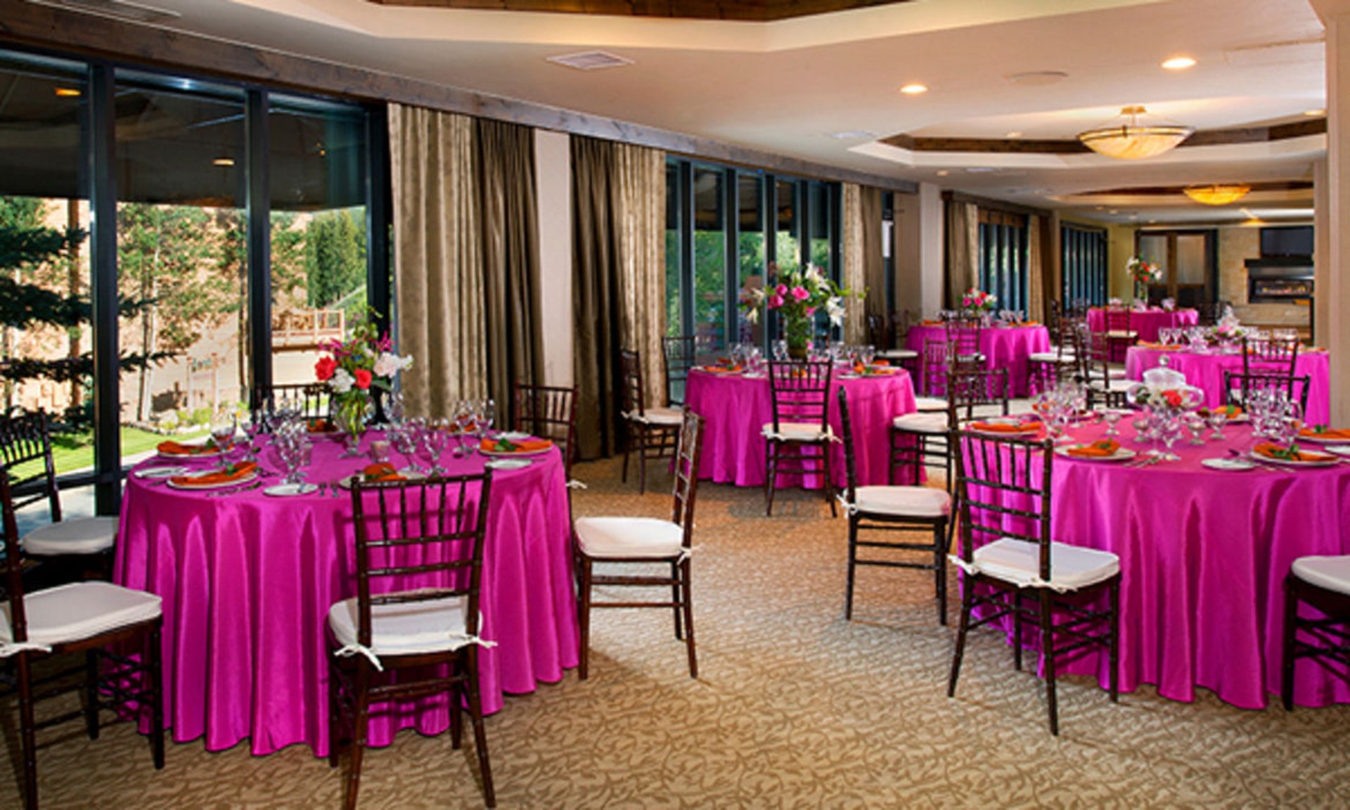 Doubletree Hilton at Breckenridge Resort - Hotel in in Breckenridge, CO ...
