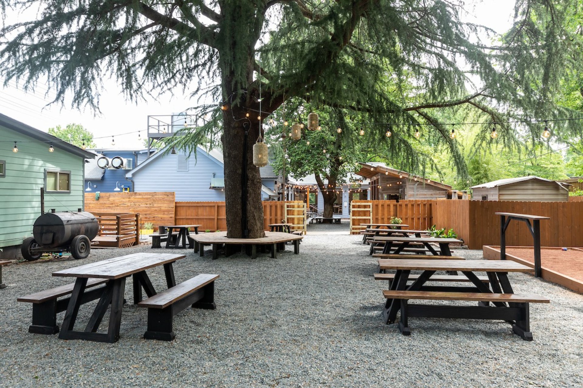 Cedar Tree Patio at The Goodyear House - Restaurant in in Charlotte, NC ...