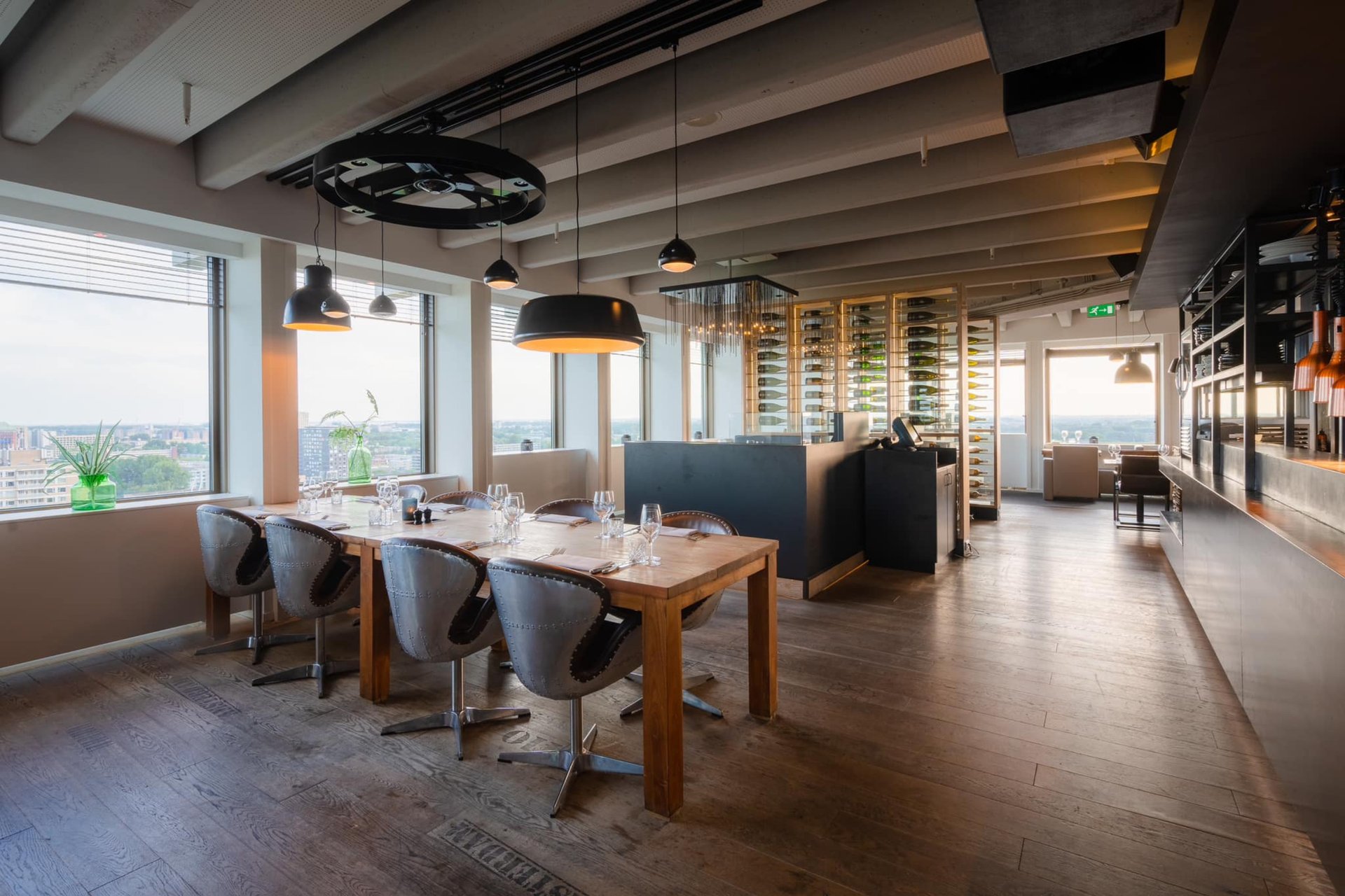 Floor17 - Cocktail Bar Restaurant in Amsterdam, Netherlands | The Vendry