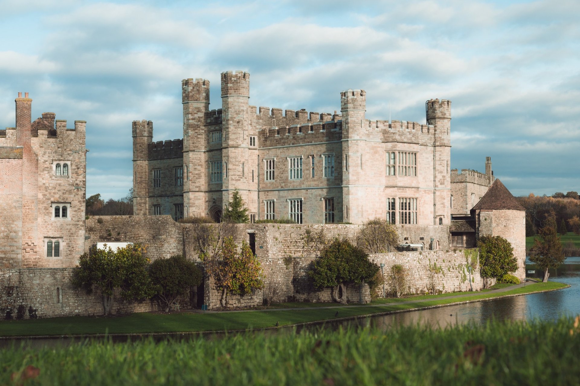Leeds Castle - Historic Building in Broomfield, United Kingdom | The Vendry