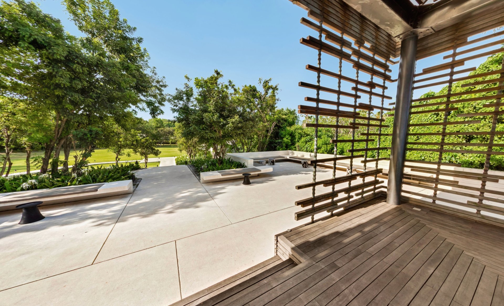 Cliff Edge Cabana Lawn at Alila Villas Uluwatu - Uluwatu, Indonesia ...