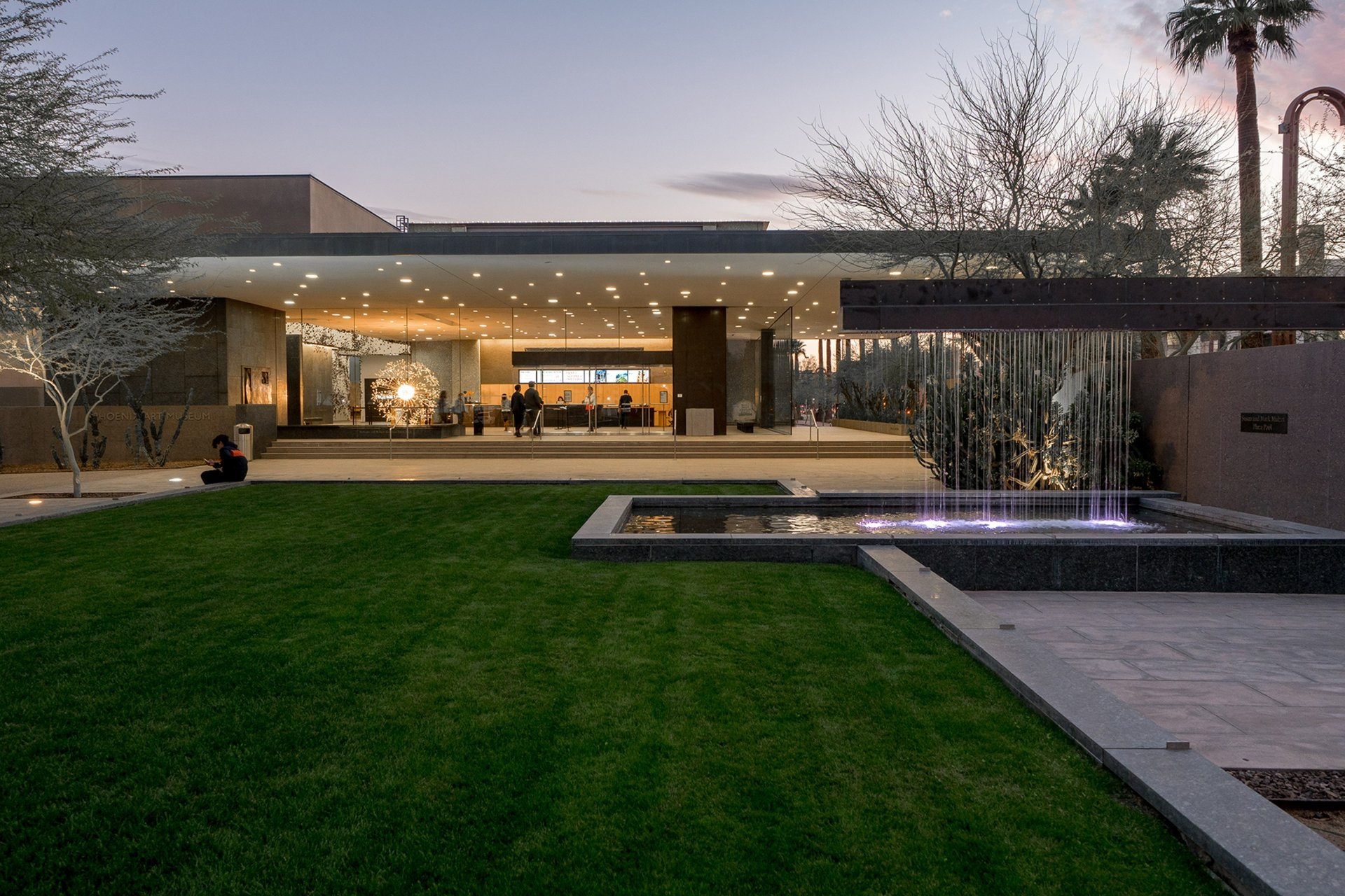 Phoenix Art Museum - Museum / Gallery in Phoenix, AZ | The Vendry