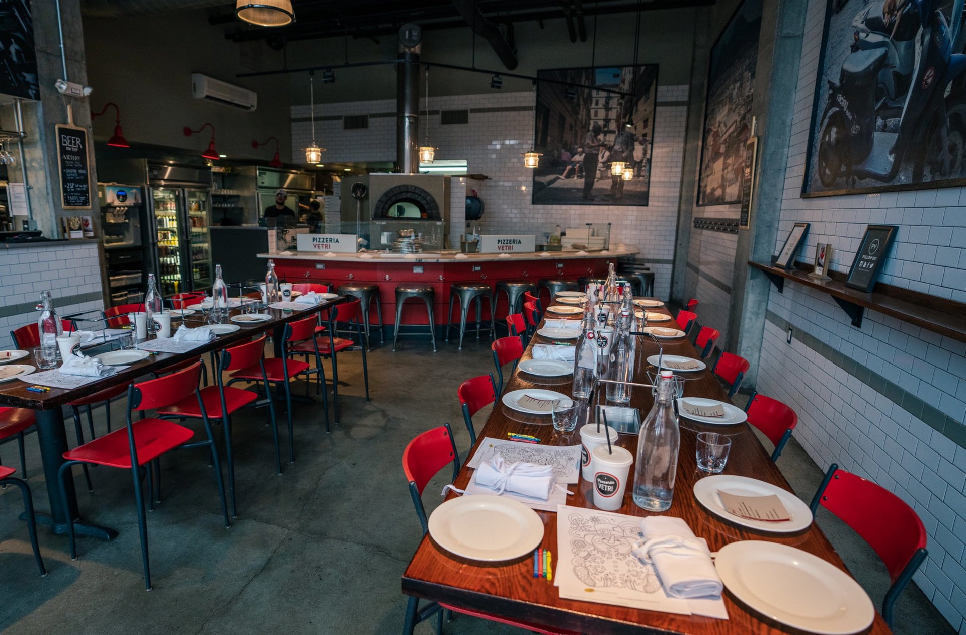Communal Table at Pizzeria Vetri - Art Museum - Restaurant in in ...