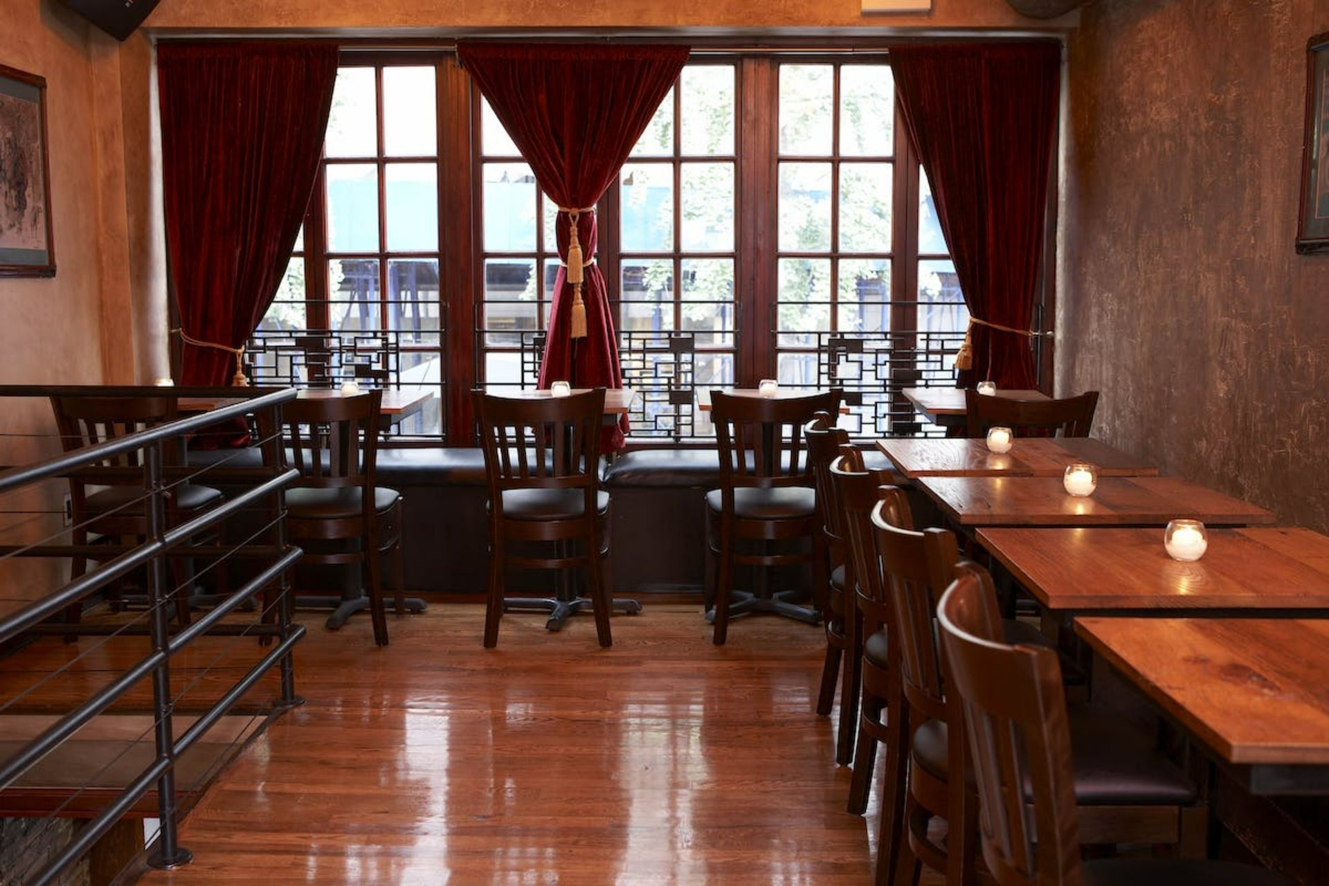 The Stag's Head - American Restaurant in New York, NY | The Vendry