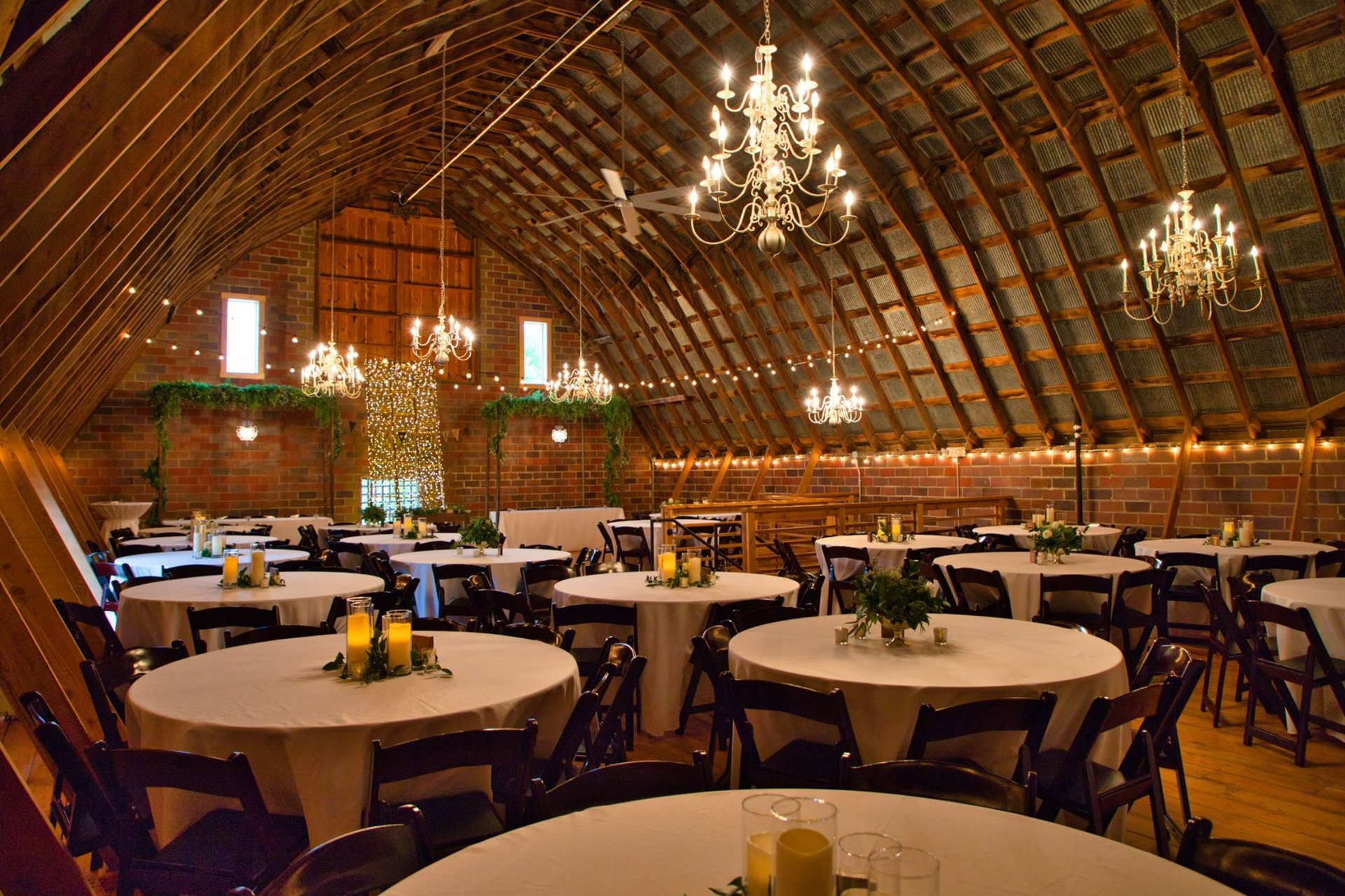 The Keller Brick Barn - Event Space in Dallas Center, IA | The Vendry