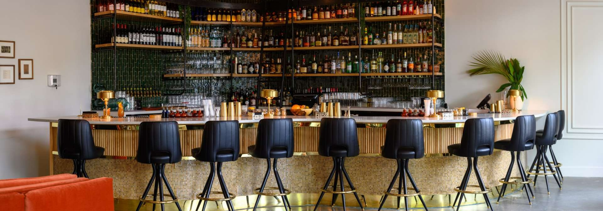 Sonder Social Club - Cocktail Bar Restaurant in Dunedin, FL | The Vendry