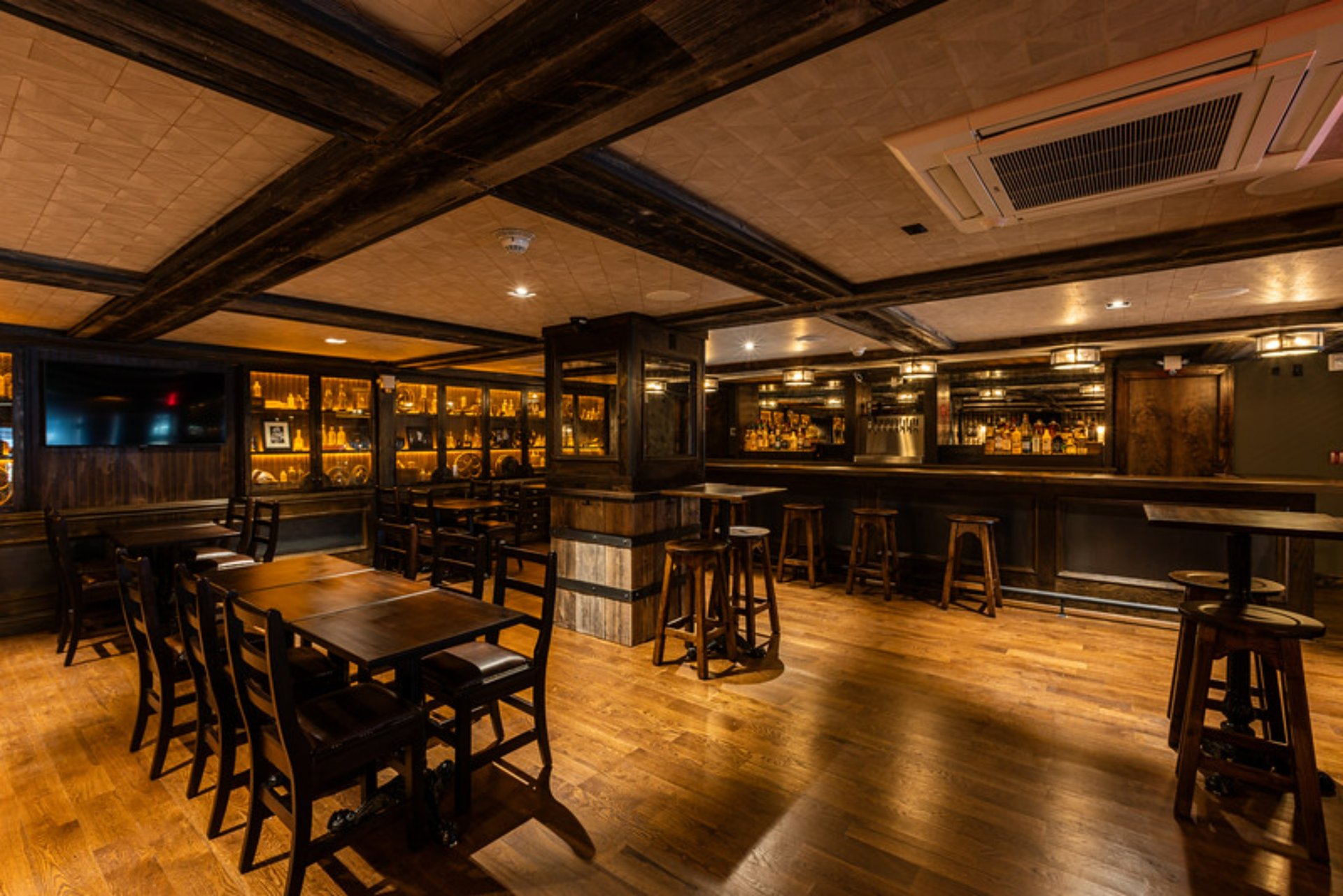 Mezzanine Bar Only at Stout Bryant Park - Restaurant in in New York, NY ...