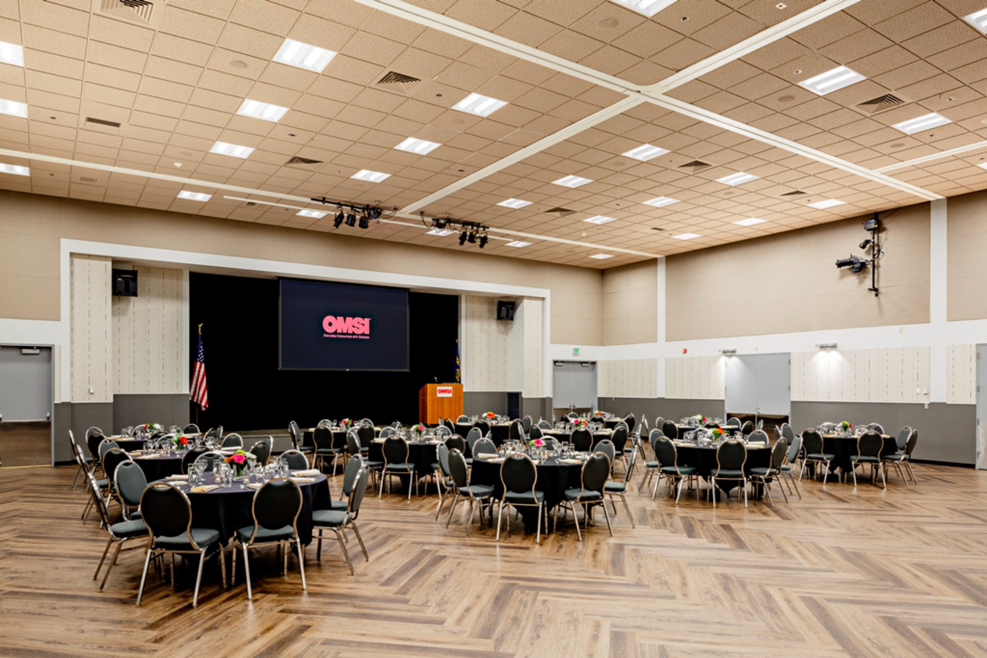 Auditorium at OMSI - Museum / Gallery in in Portland, OR | The Vendry