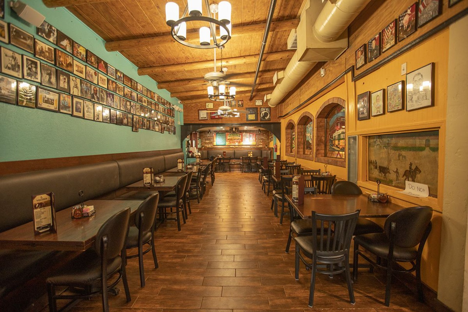 L & J Cafe - Mexican Restaurant in El Paso, TX | The Vendry