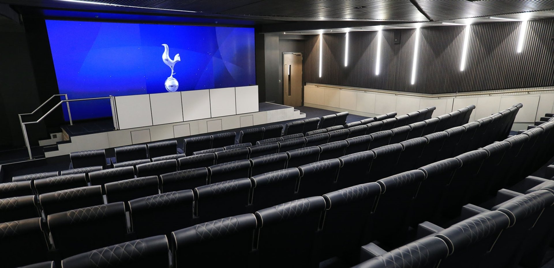 Press Auditorium at Tottenham Hotspur Stadium - Stadium in in Greater ...