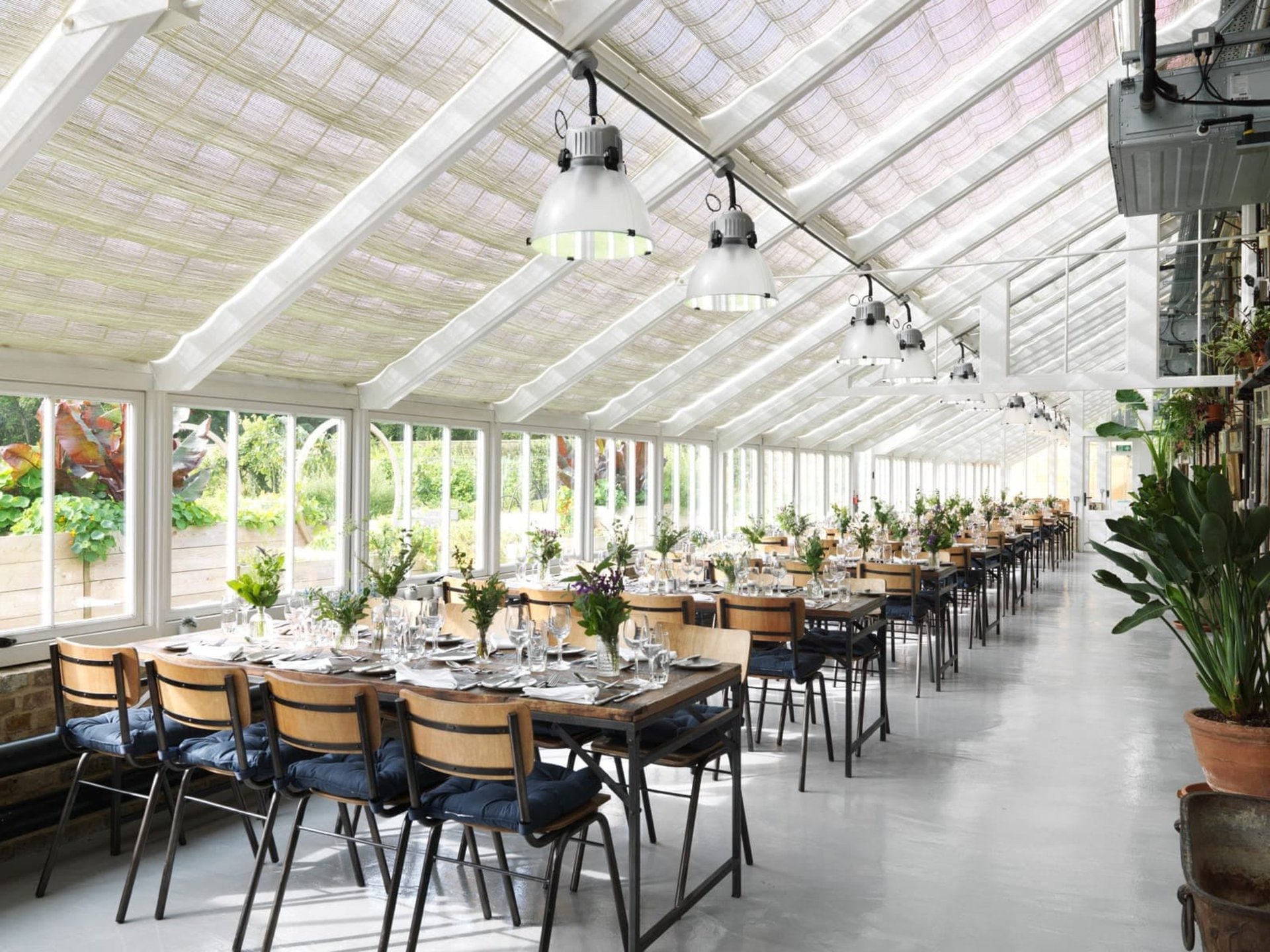 The Potting Shed at The Grove - Chandler's Cross, England - Hotel in in ...